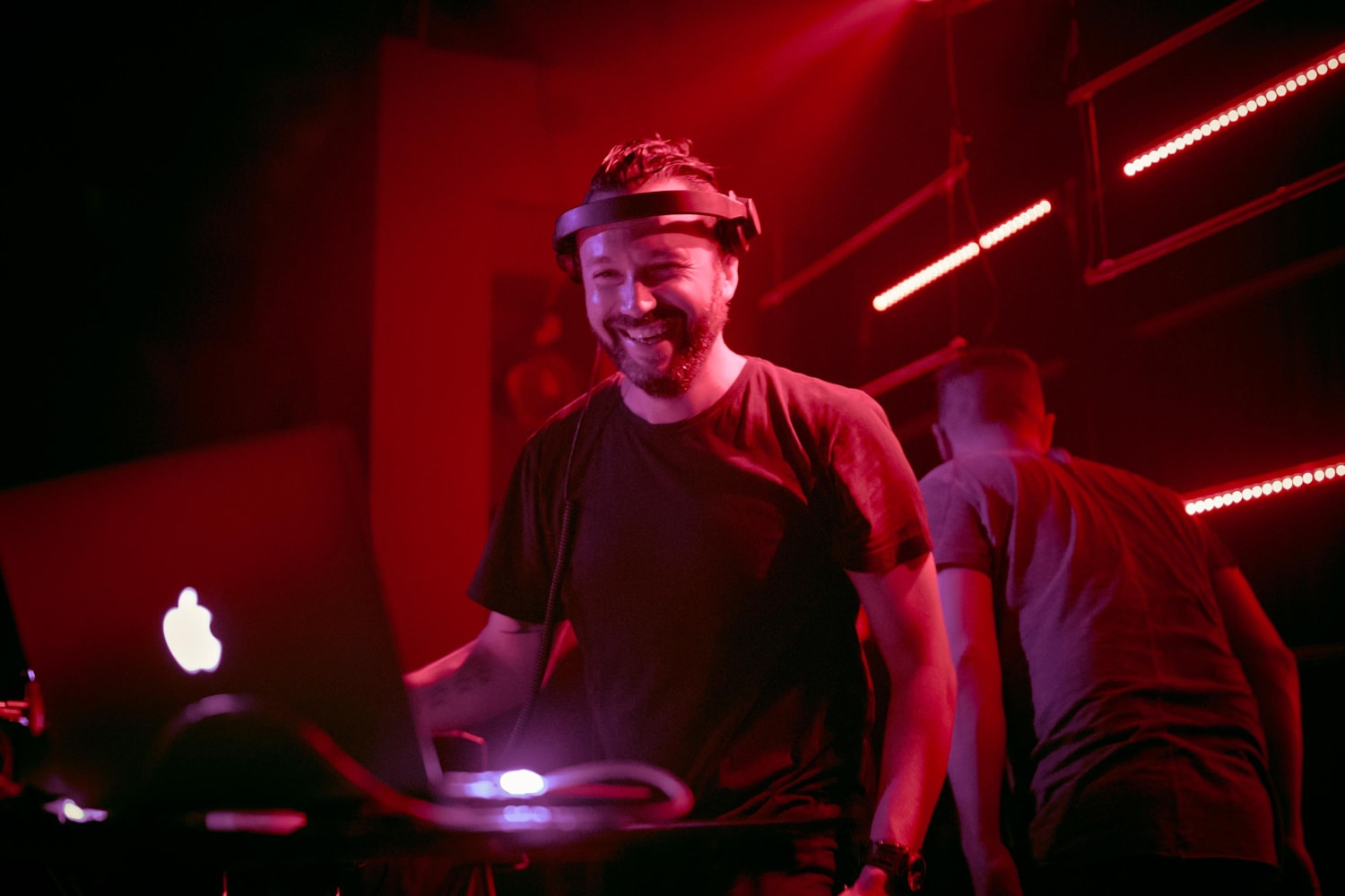 Visitors Pass: Nic Fanciulli