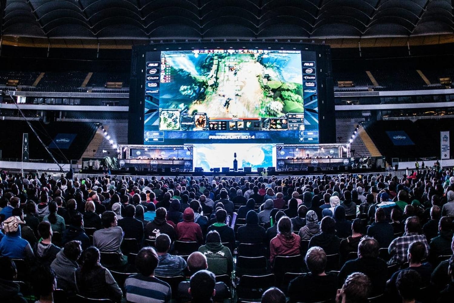 ESL One Frankfurt 2016: Z hřiště eSport aréna