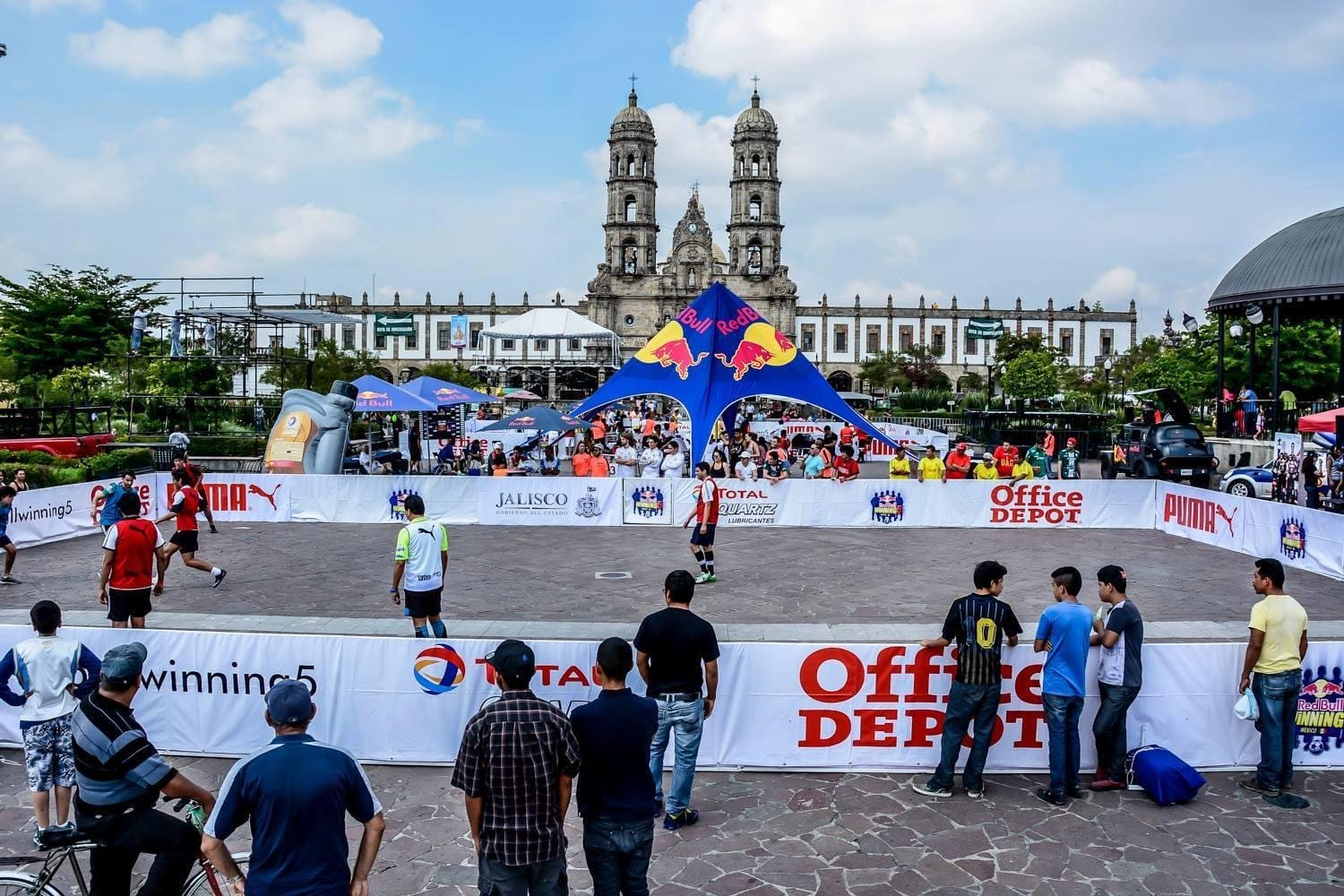 El calor de Red Bull Winning 5 en Guadalajara