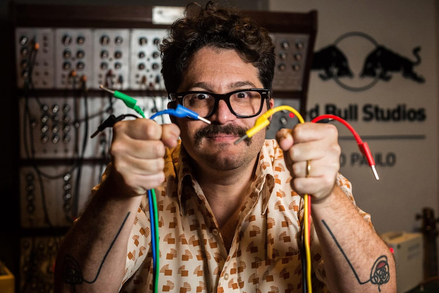 Arthur Joly: Brazilian synth inventor | Photo gallery