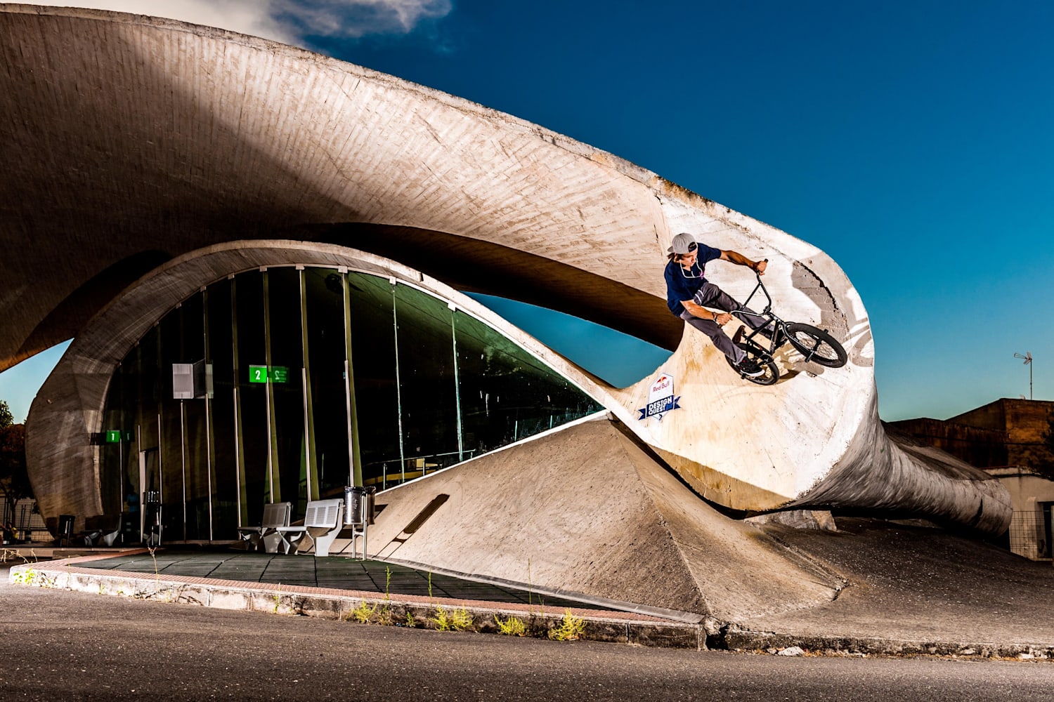 Anthony Perrin: Bio, Actus, photos, videos | BMX Street