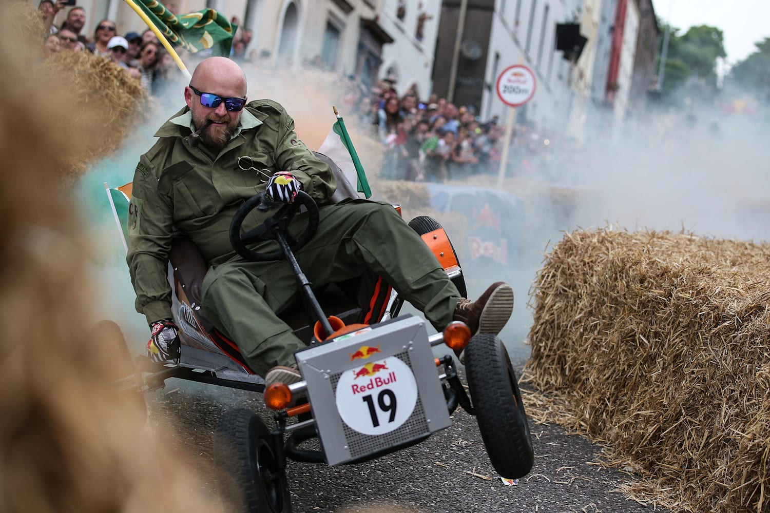 Red Bull Box Cart Race：クラッシュ映像集！