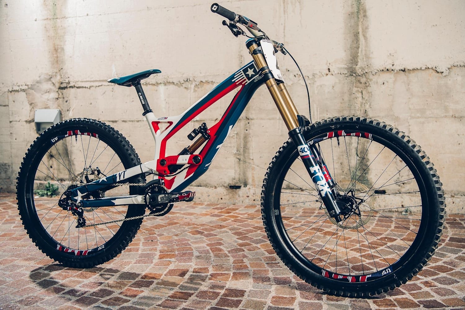 Fastest DH bikes 2016: Massive UCI bike-porn gallery