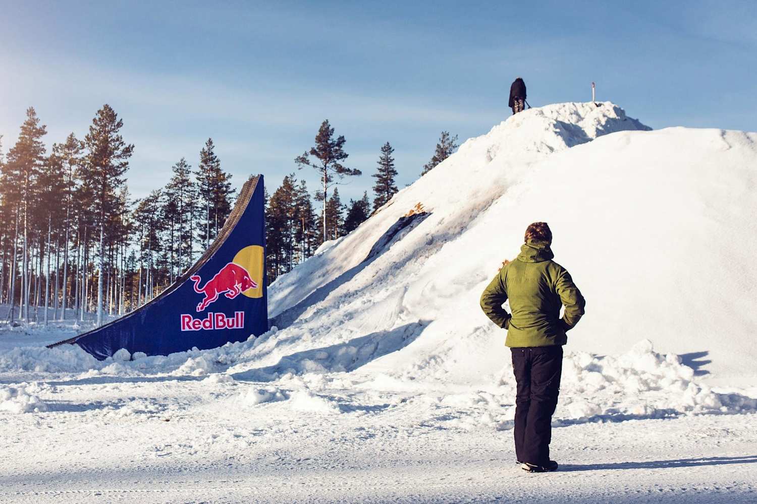 Daniel Bodins doppelter Rückwärtssalto mit Schneemobil!