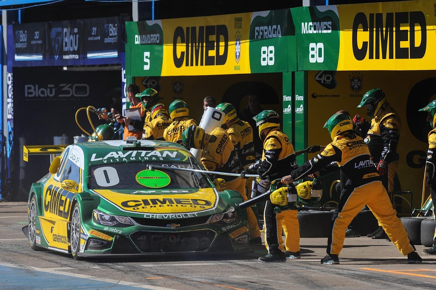 Como funcionam os pit stops na Stock Car?