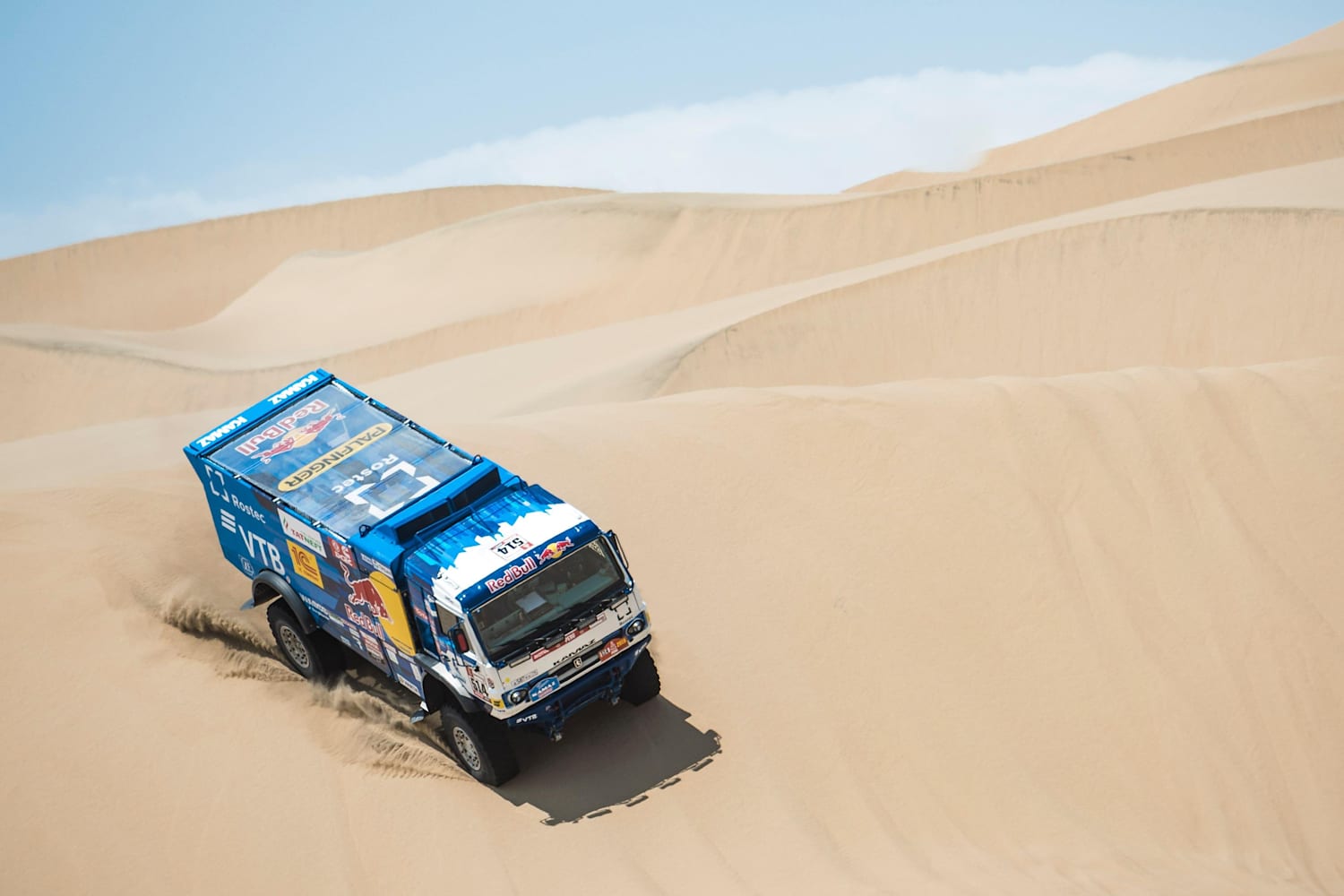 Dakar Rally 2021: Trucks at Dakar – video