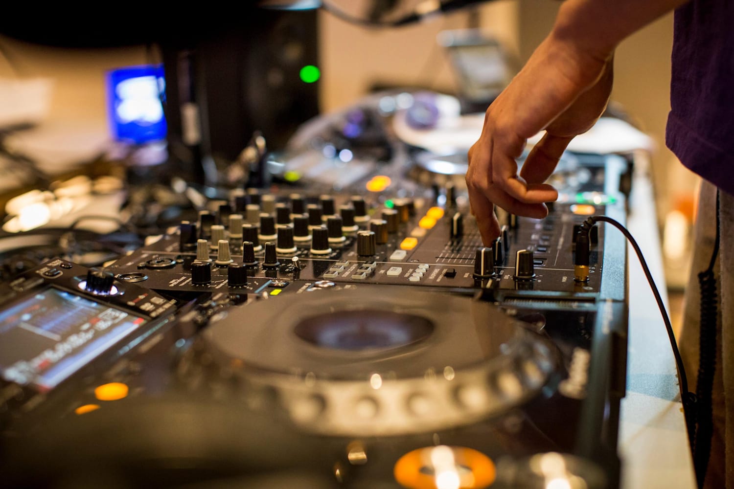 Red Bull Radio - First Floor