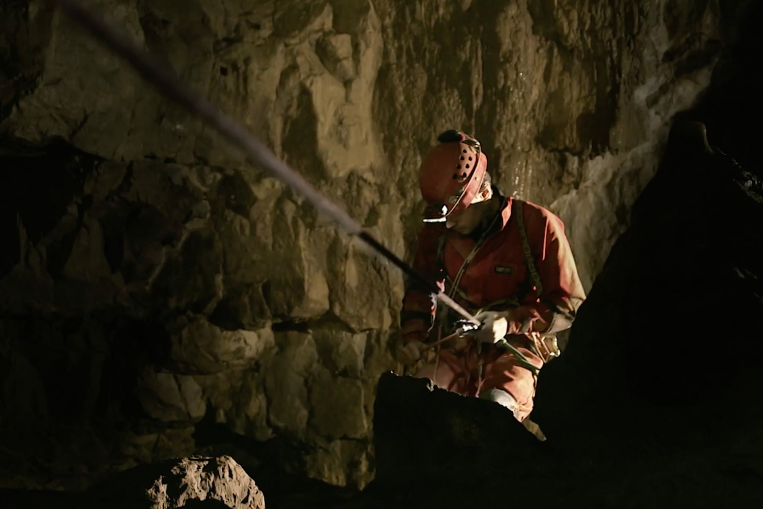 Ultimate Rush S2 E15: exploring the Huautla Cave System