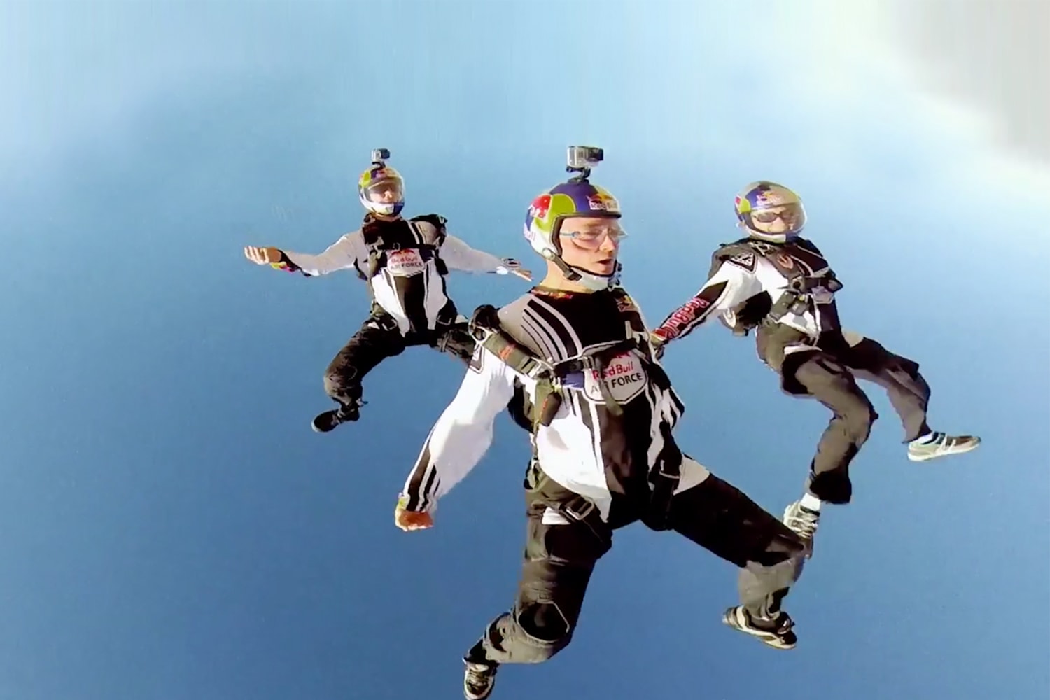 Miles Above S1 E4: Mike Swanson wingsuit video