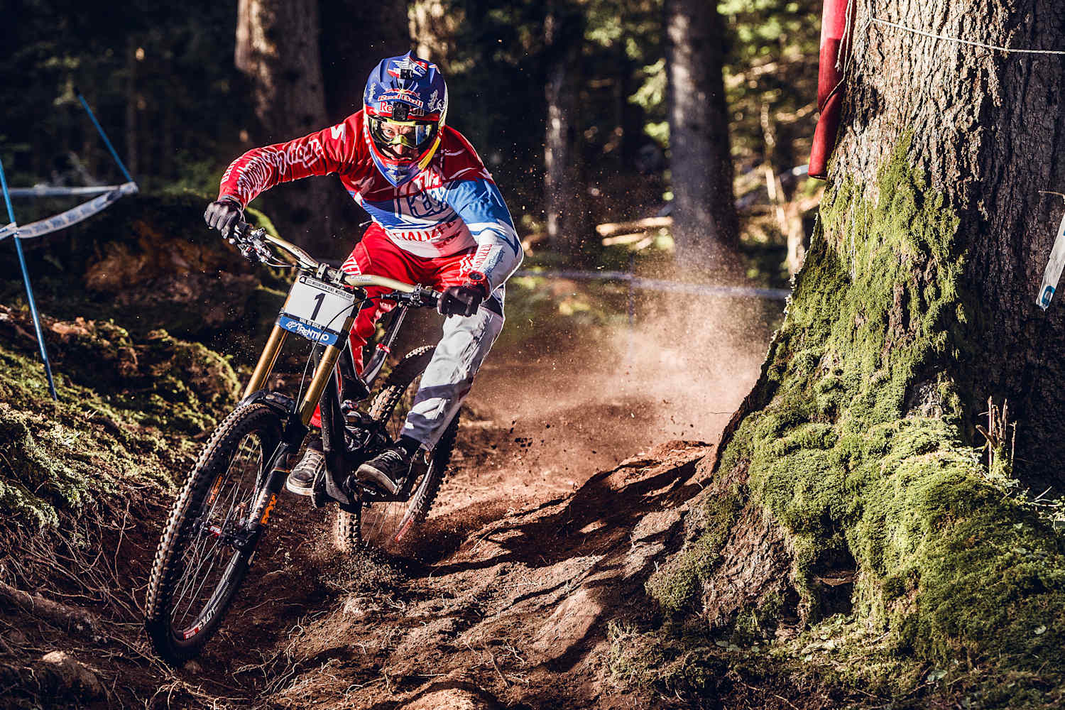 Aaron Gwin’s Off Season S1 B3: Training Day - video