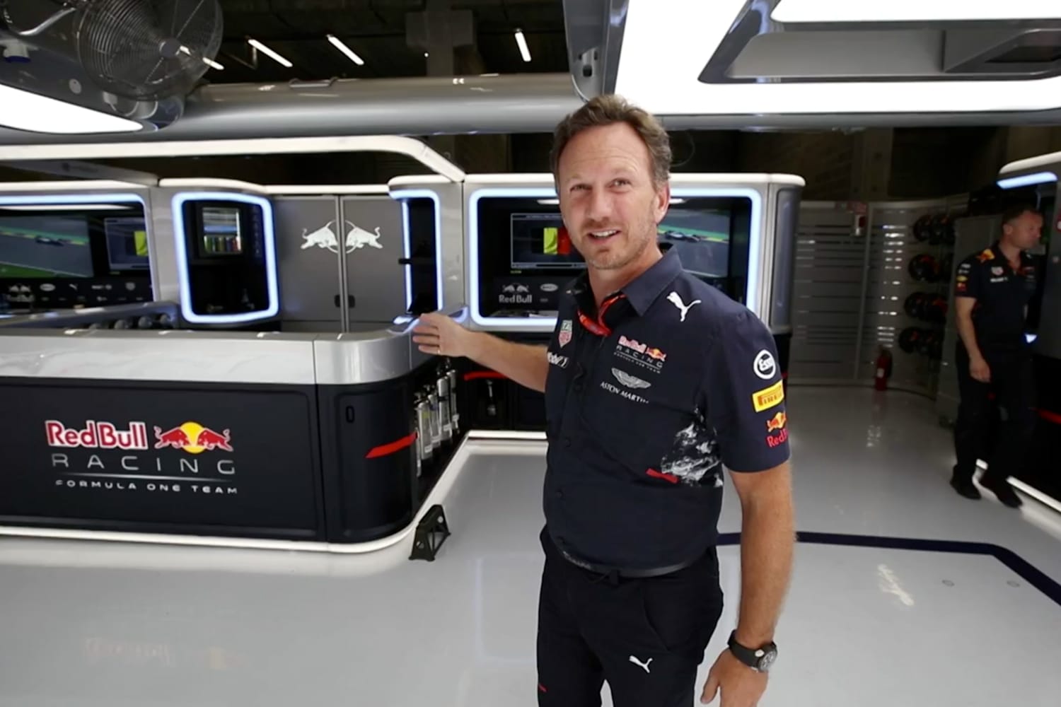 Red Bull Racing Formula One Team: garage goals – video
