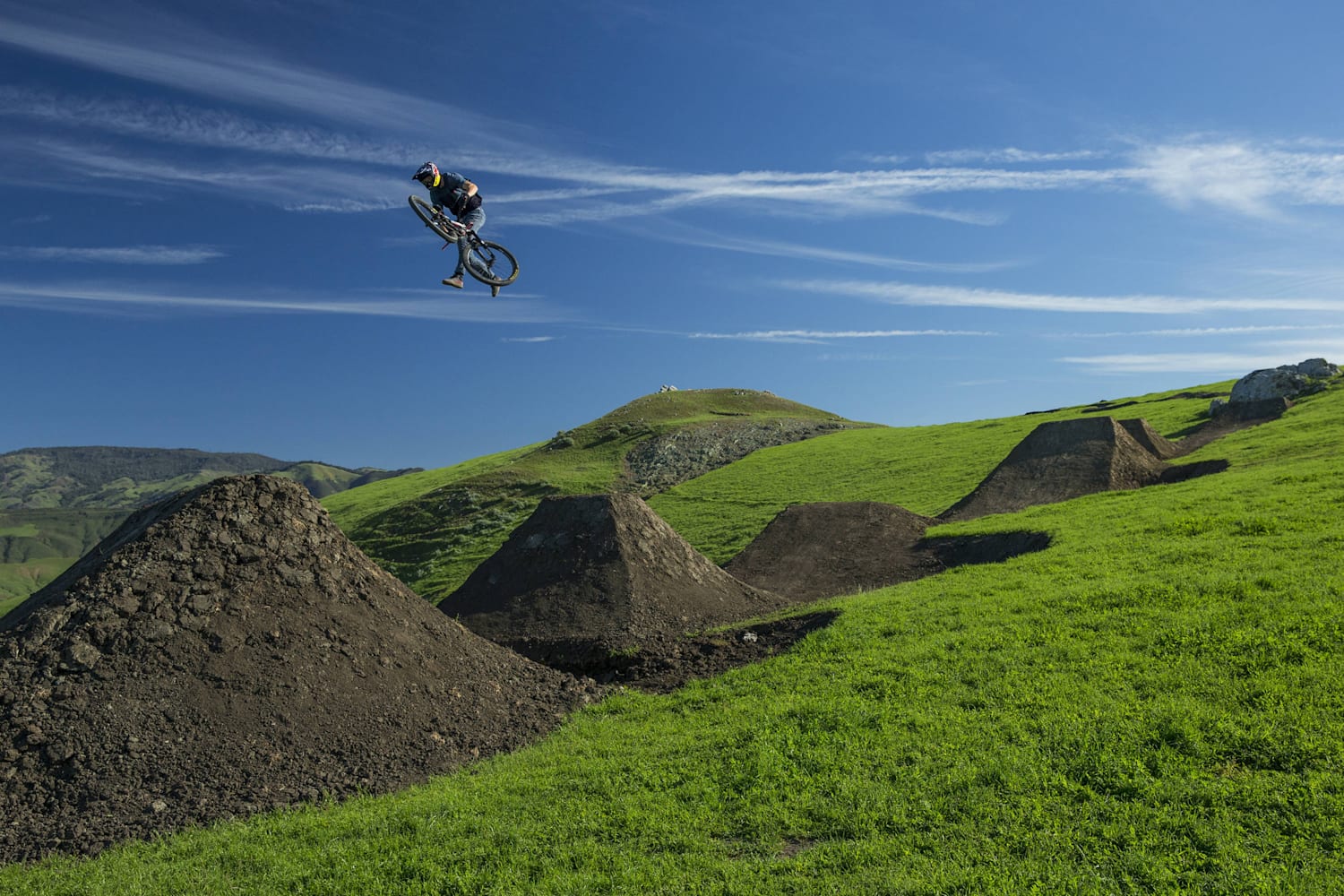 MTB Raw S1 B2: Brandon Semenuk Bölüm 2 – video