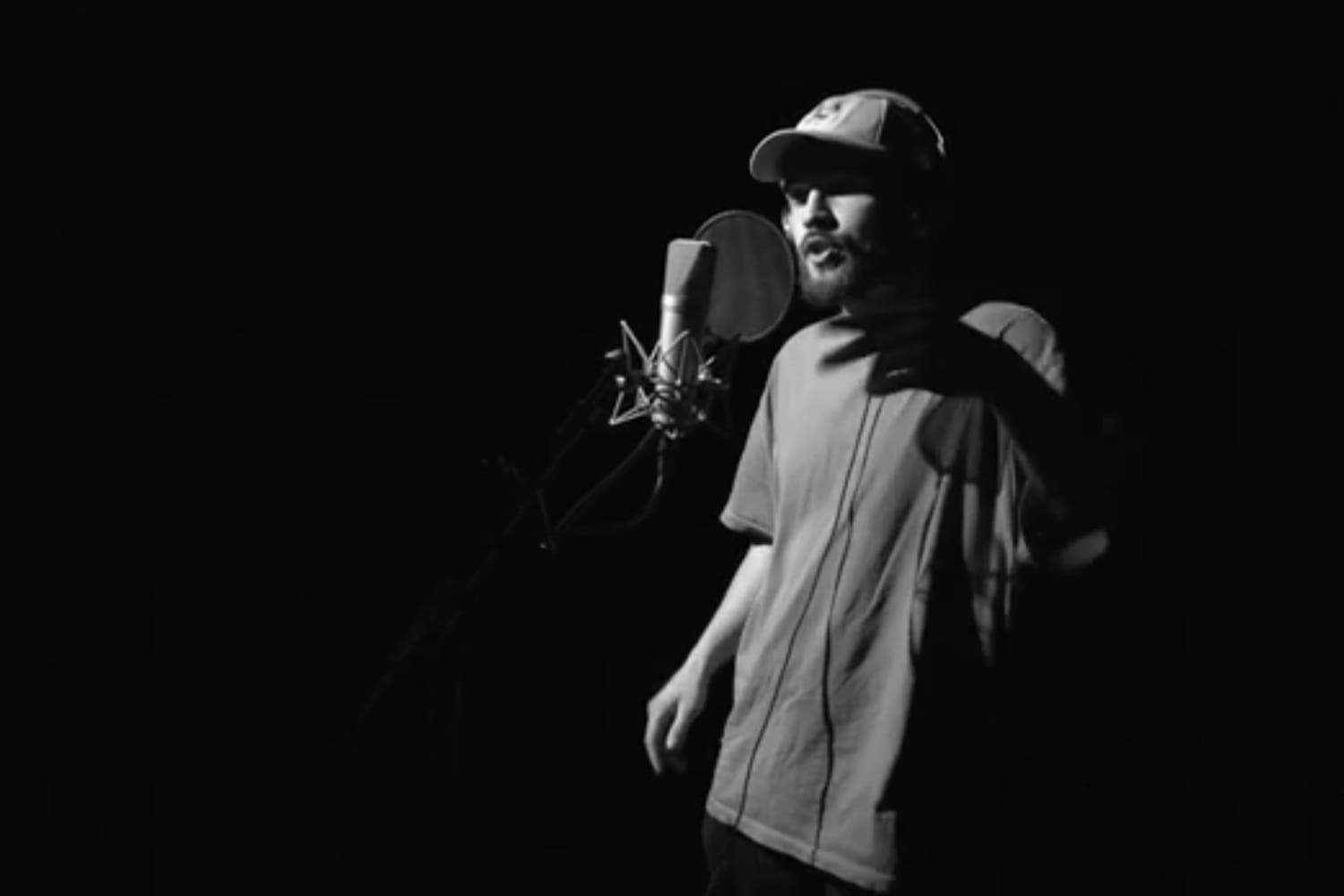 64 Bars S1 E1: il rapper neozelandese Dharmarat - video