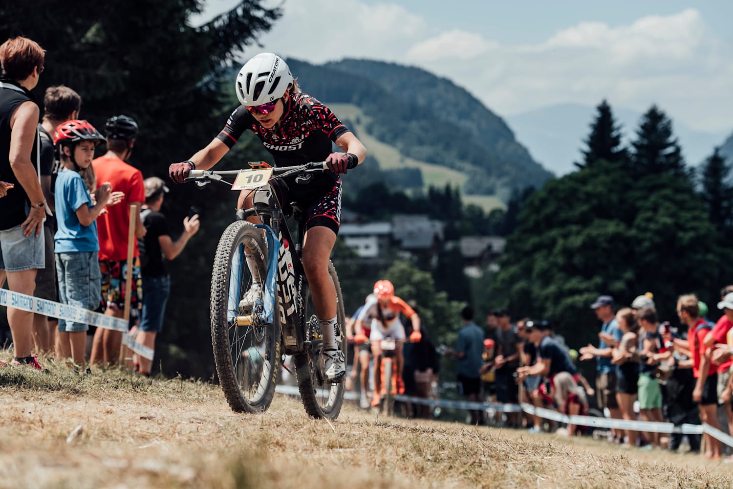 UCI MTB World Cup 2019: Meet the rising stars – video