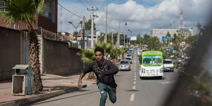 Regular vs. Goofy: The ultimate board stance guide