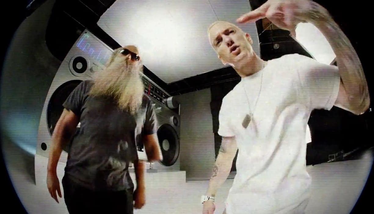 berzerk eminem release date