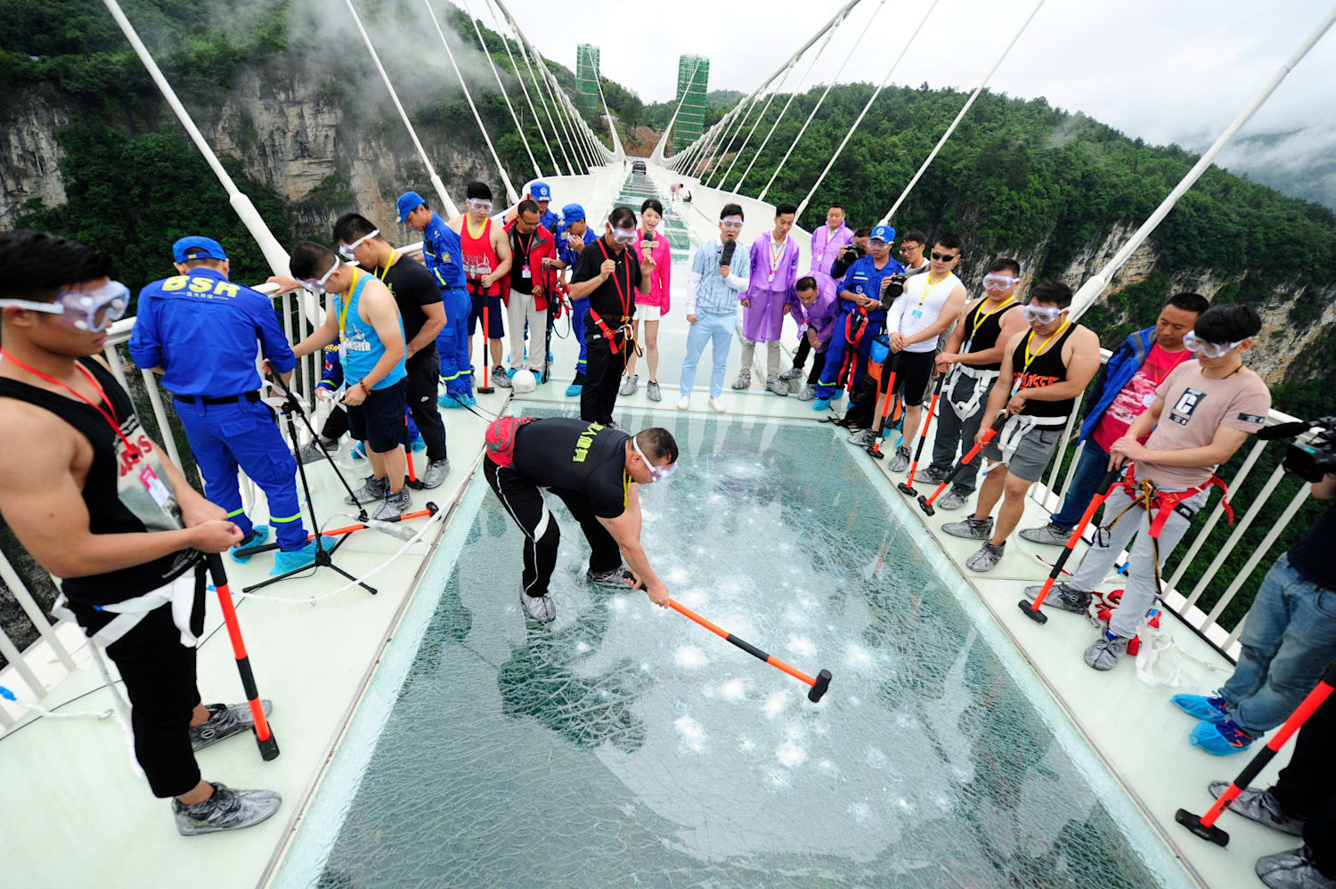 Glass bridges 8 of the world s most wonderful skywalks