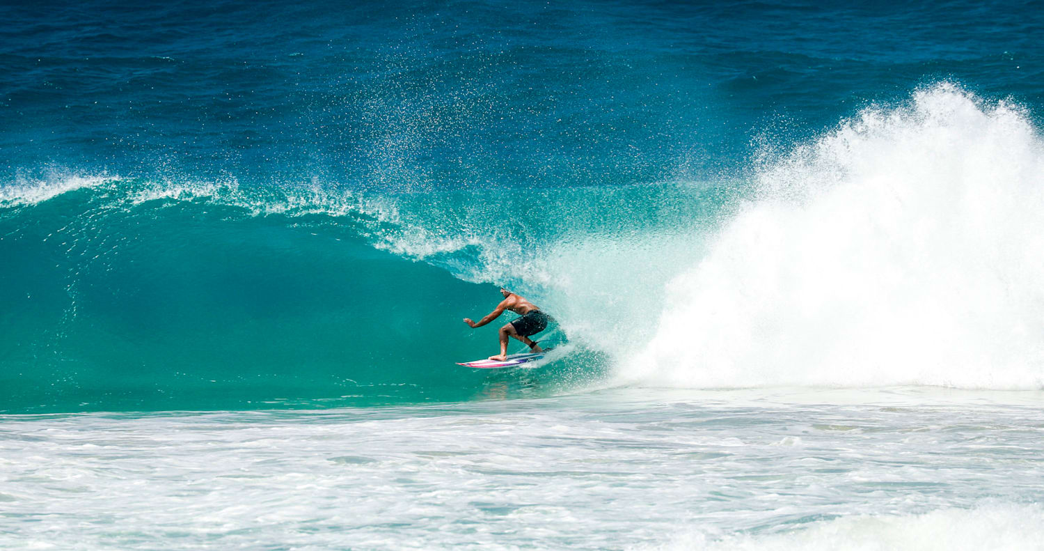 mick fanning surfing alfred