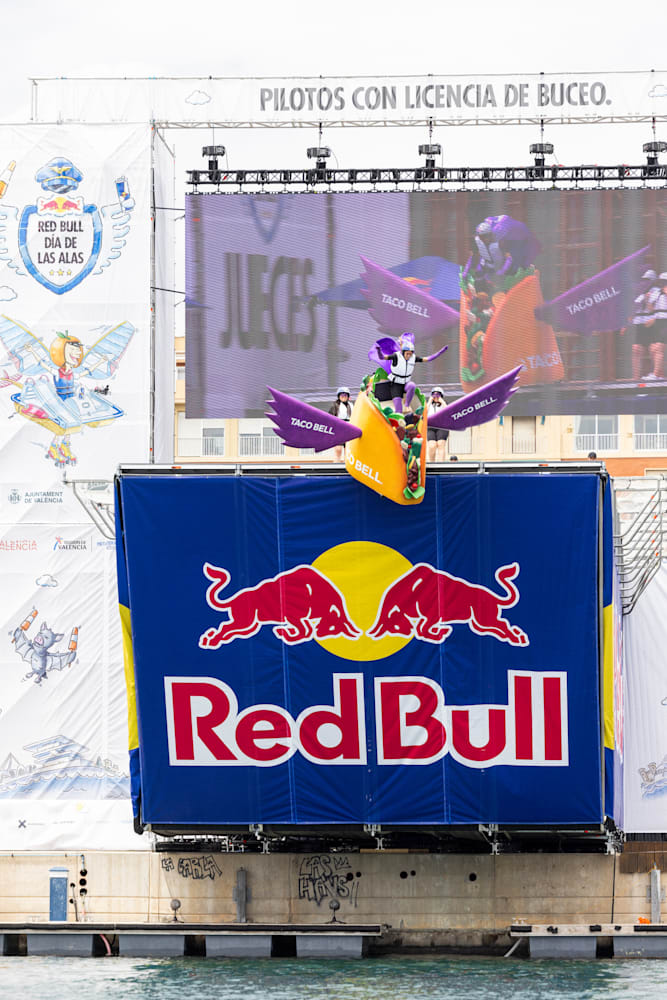 El Comercial Red Bull Te Da Alas