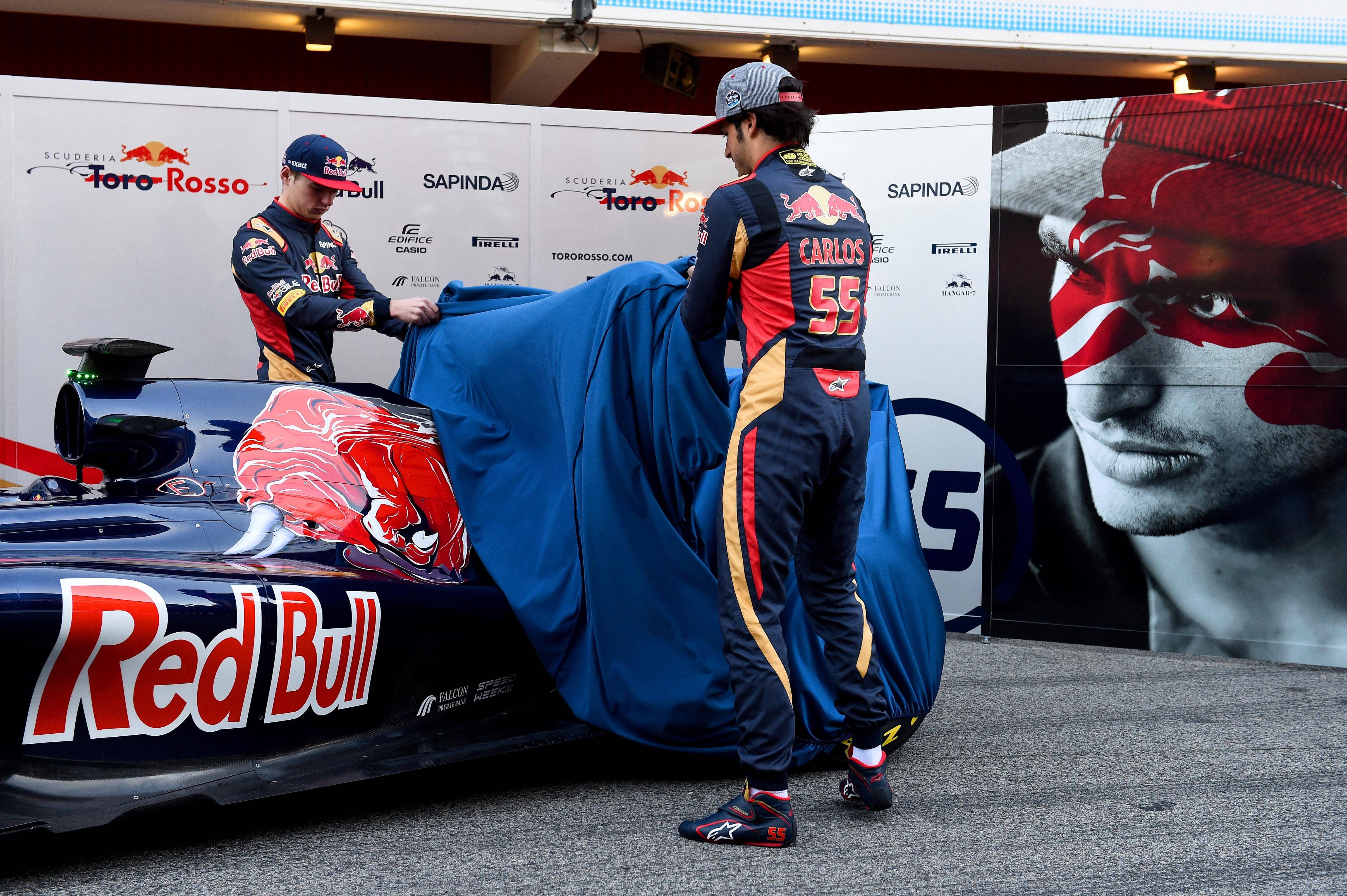 Toro Rosso STR11 Ferrari F1 Formuła 1 prezentacja