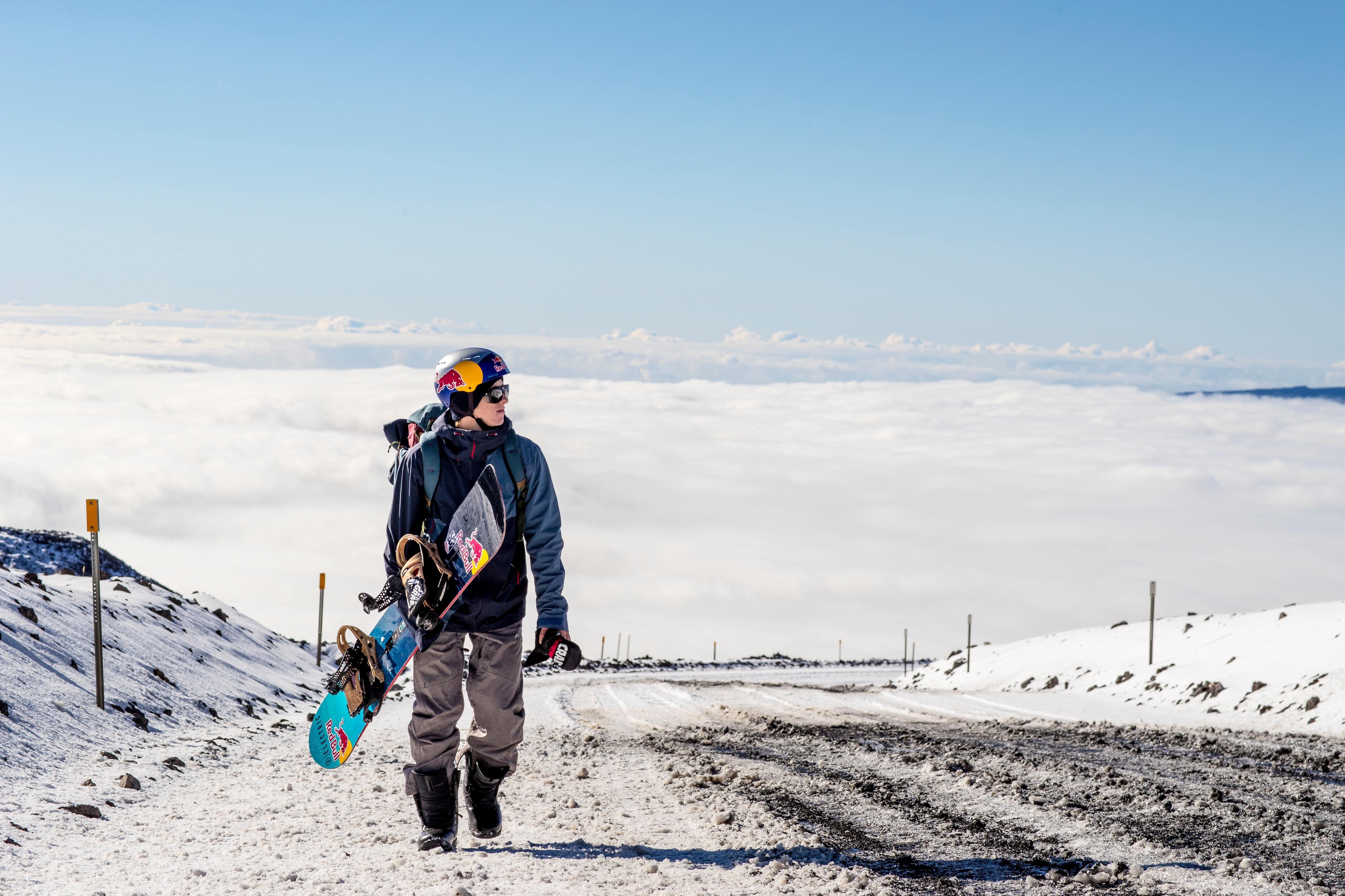 Lyon Farrell, Hawaii's Pro Snowboarder | Red Bull Snow
