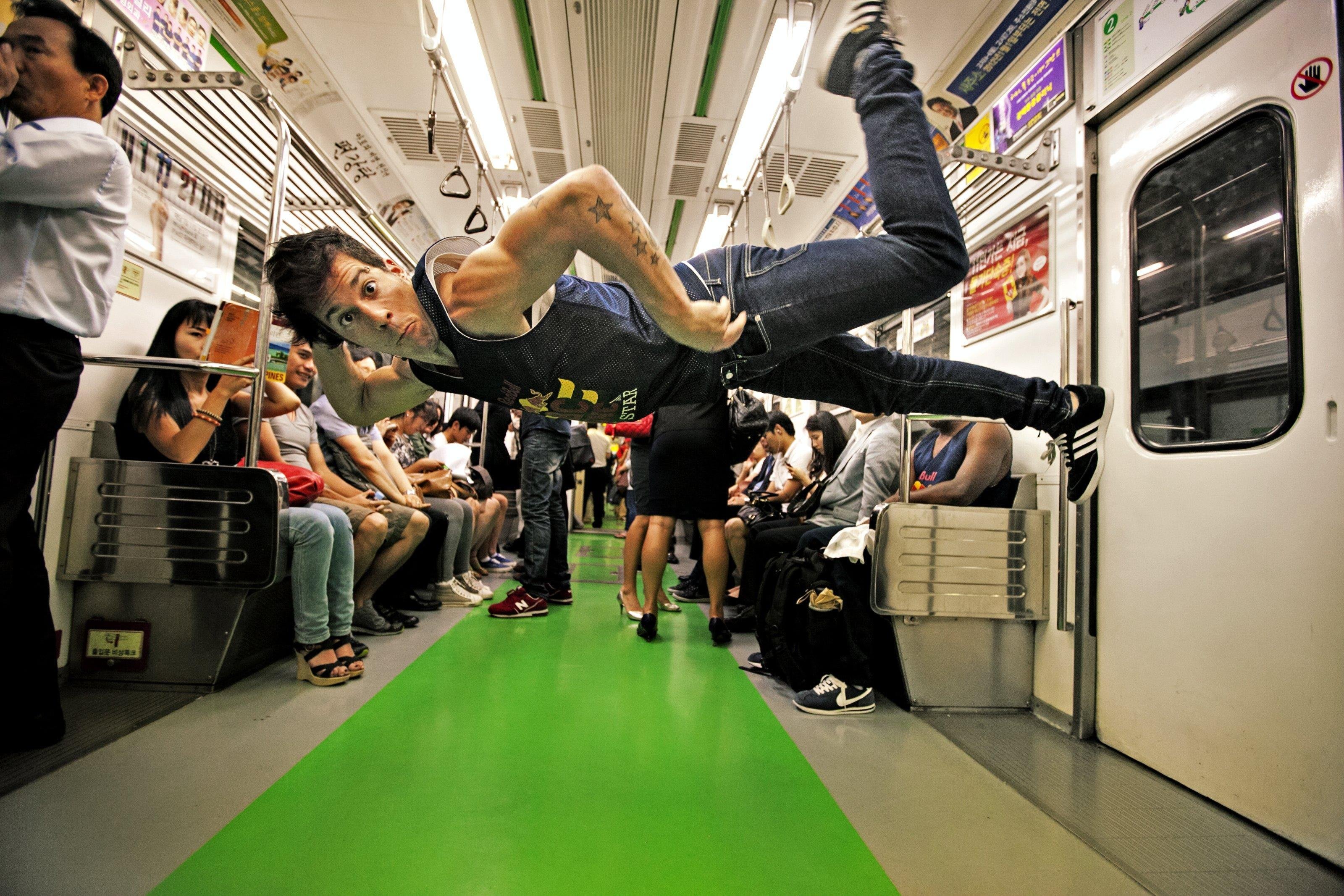 Gravitace? Pro tyto bboys neexistuje!