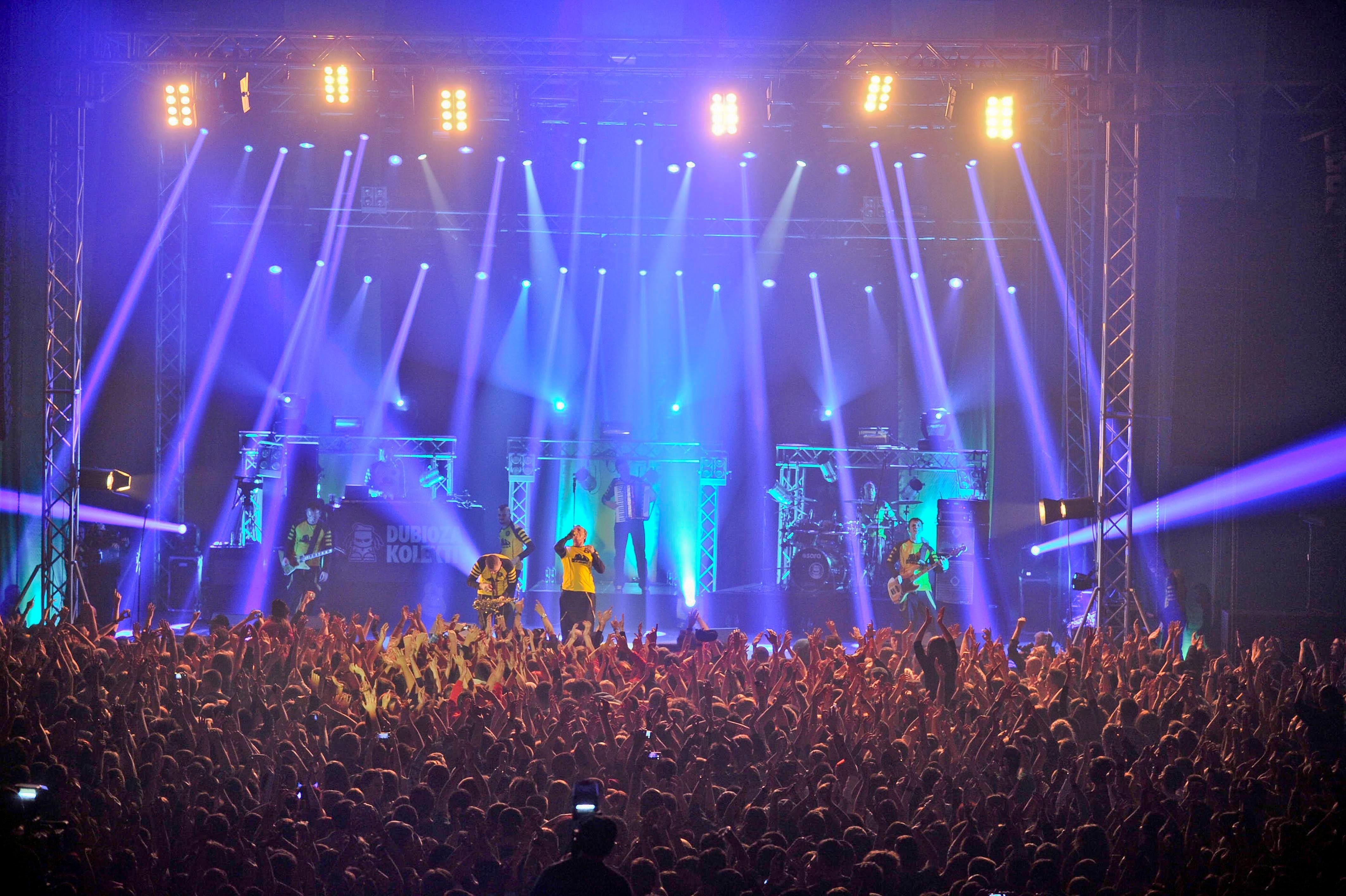 Dubioza kolektiv u Sarajevu, priča u slikama