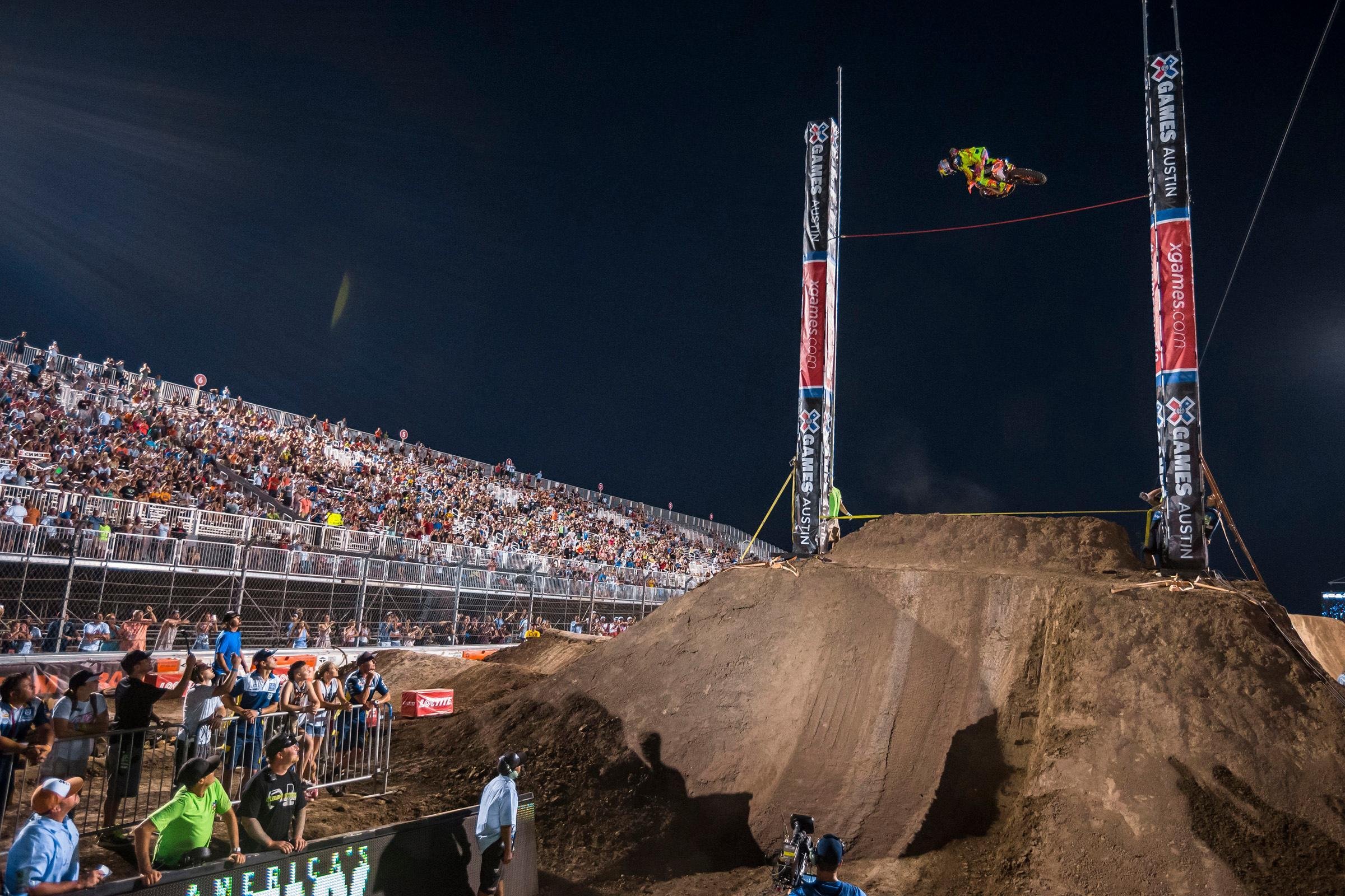 Red Bull Athletes Earn 11 Medals at 2014 X Games Austin