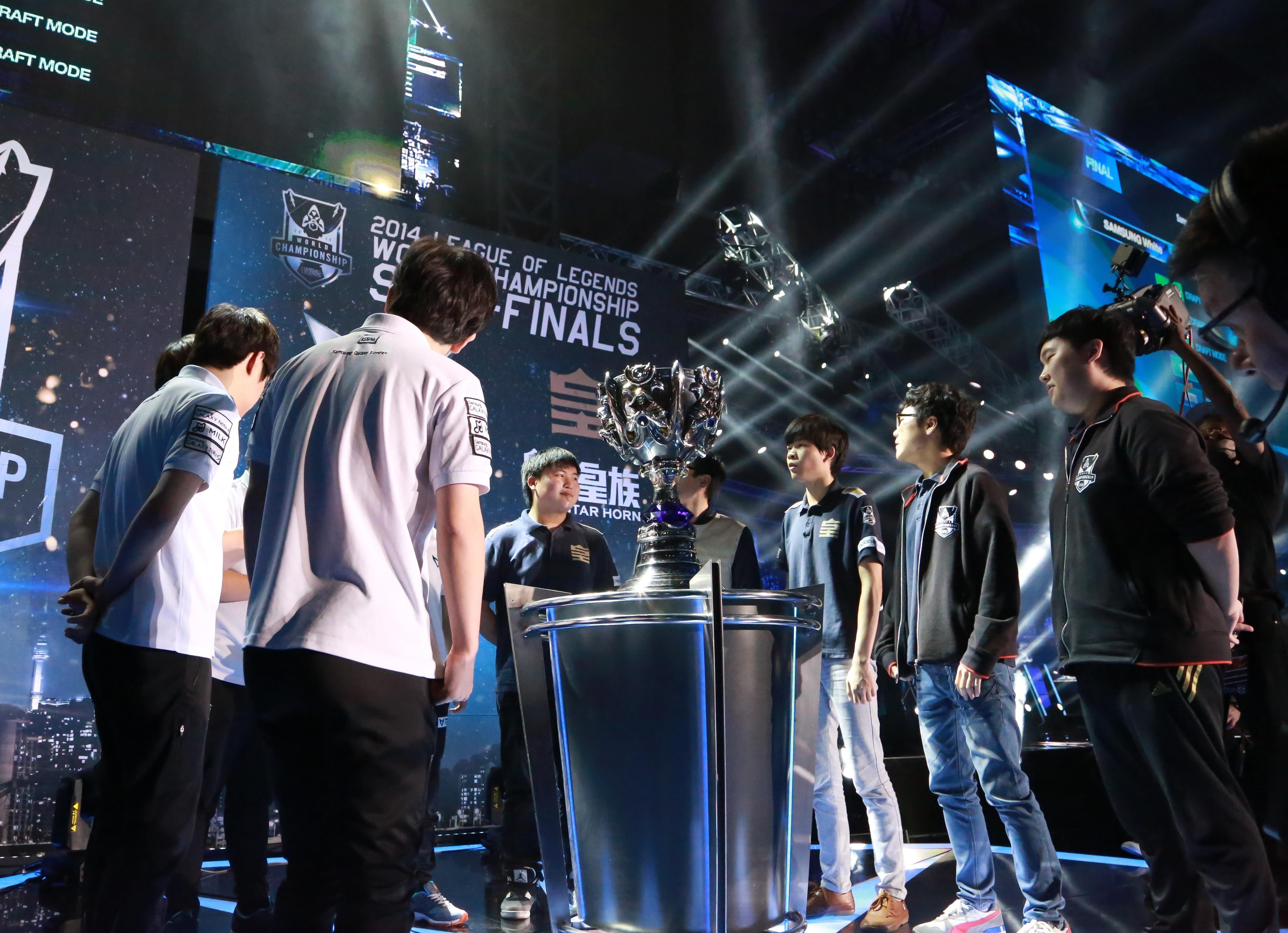 Samsung White Rengar