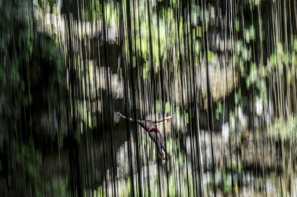 red-bull-cliff-diving-2014-jonathan-paredes