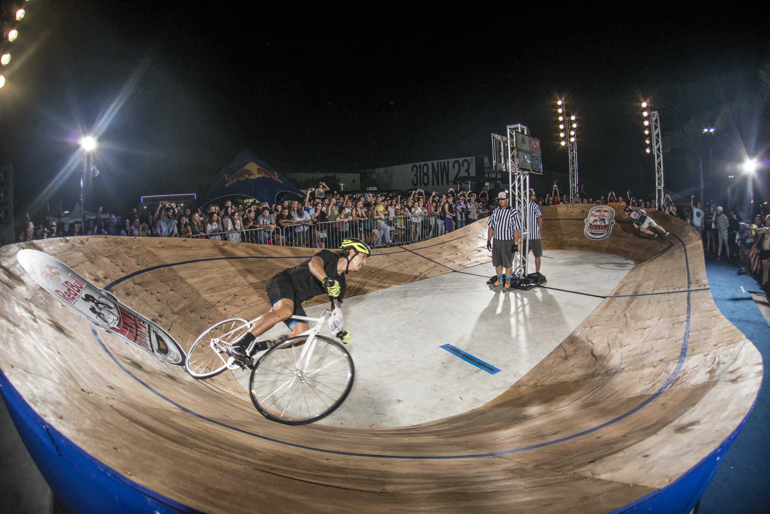Red Bull Mini Drome Miami | Fixed Gear | Cycling | Bike