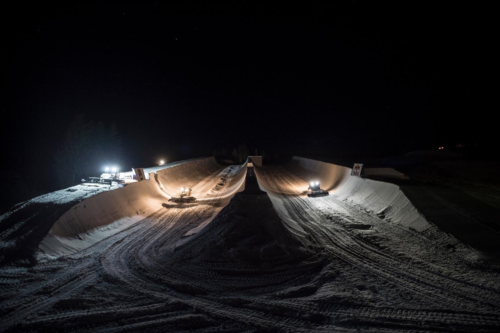 Red Bull Double Pipe Snowboarding Photos Practice Day 1