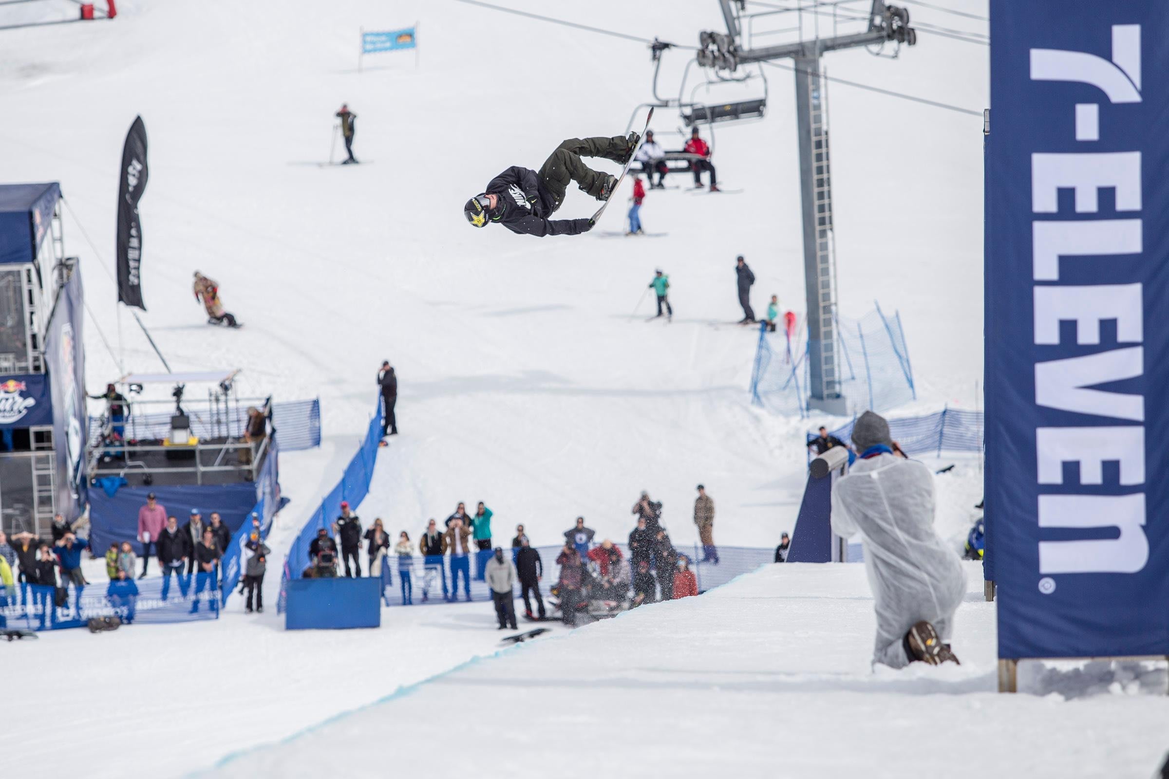 Red Bull Double Pipe 2015 Snowboard Qualifying Results
