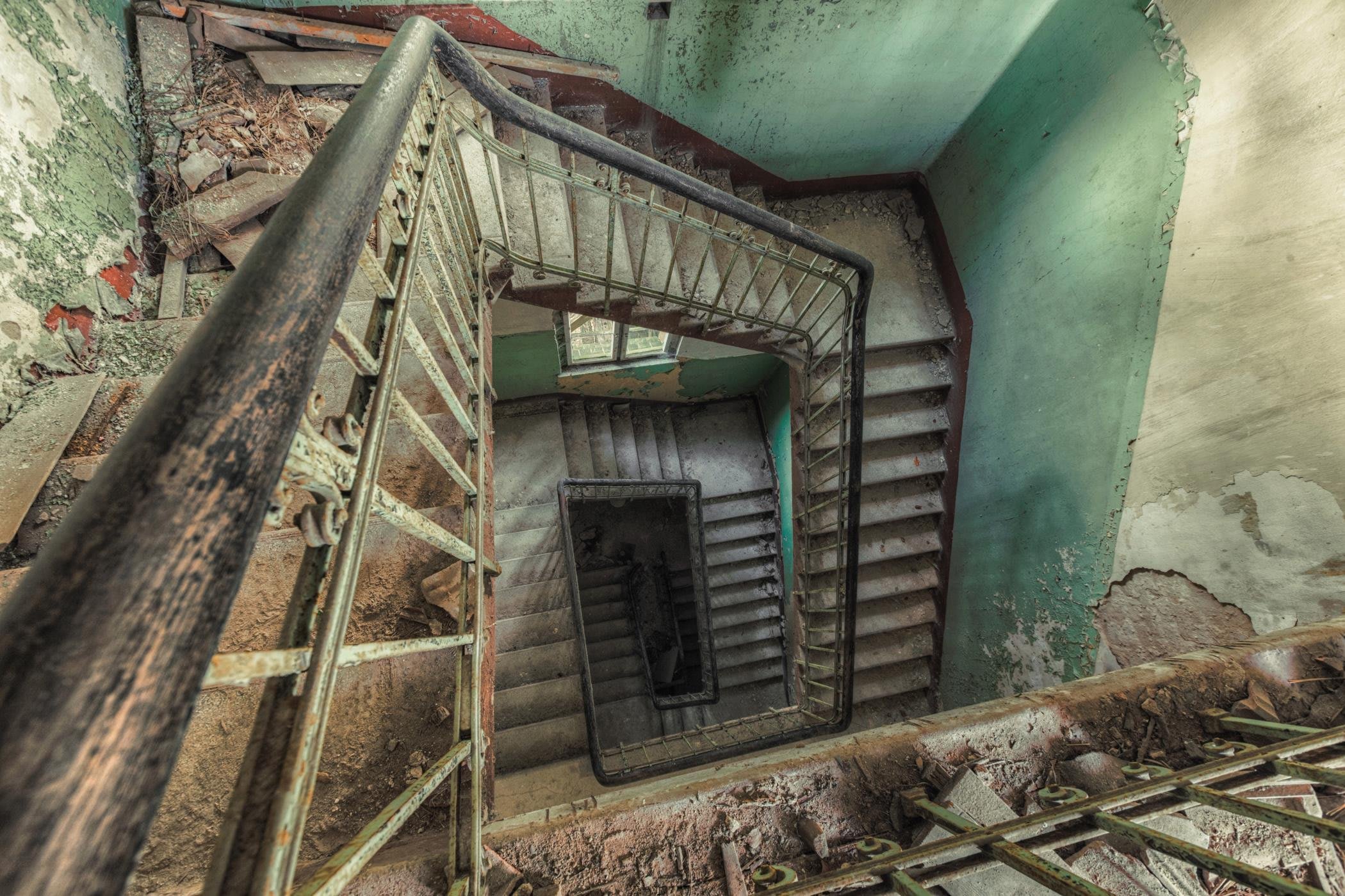 10 fotos de edificios abandonados que son una maravilla