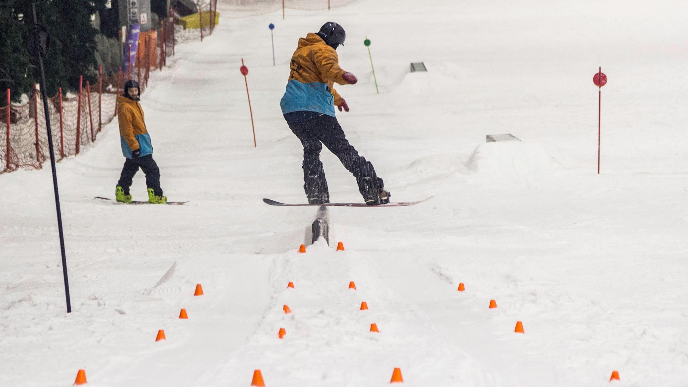 FunBox Snowboard Club Clases extraescolares en Madrid