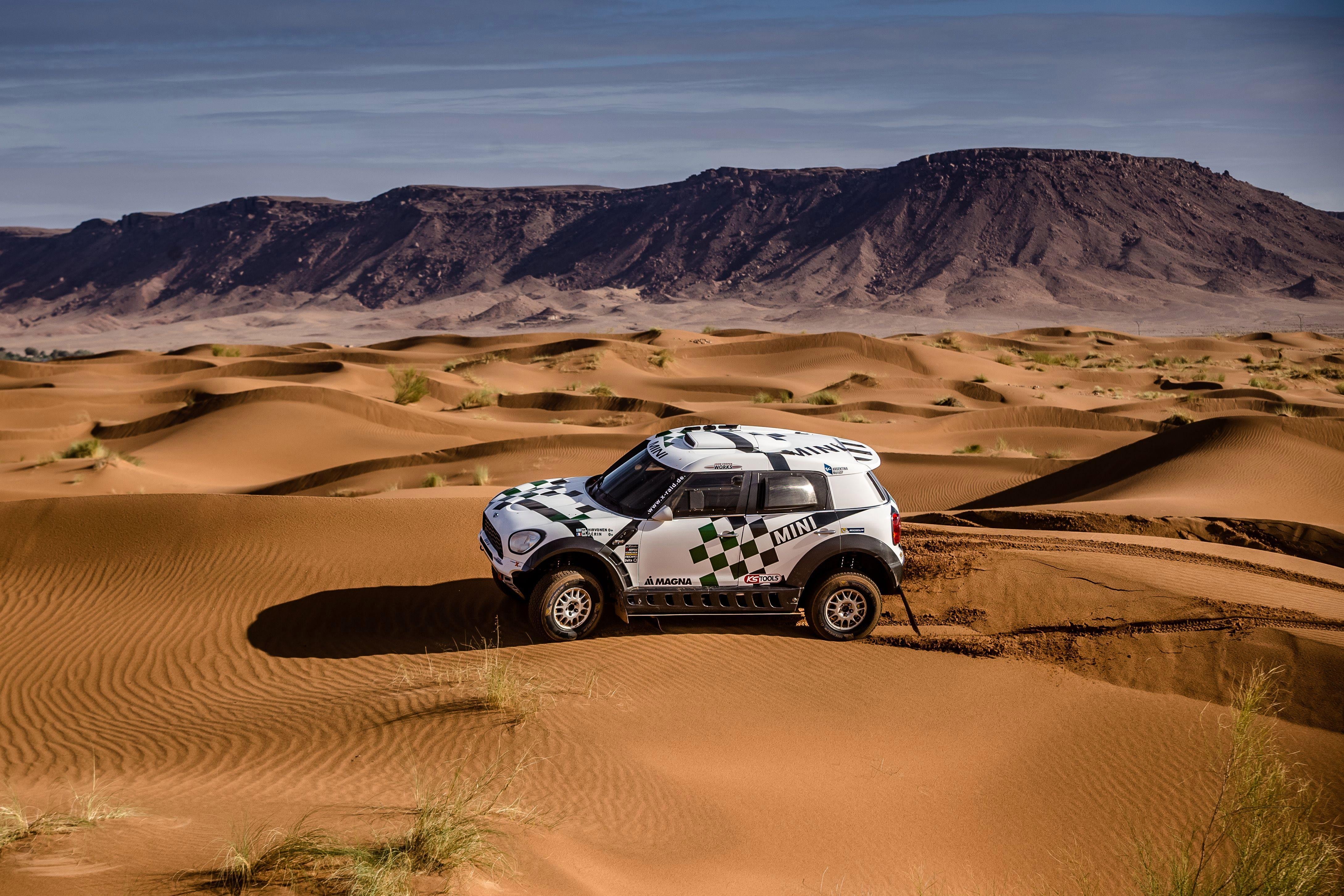 Los 12 pilotos de MINI para ganar el Rally Dakar 2016