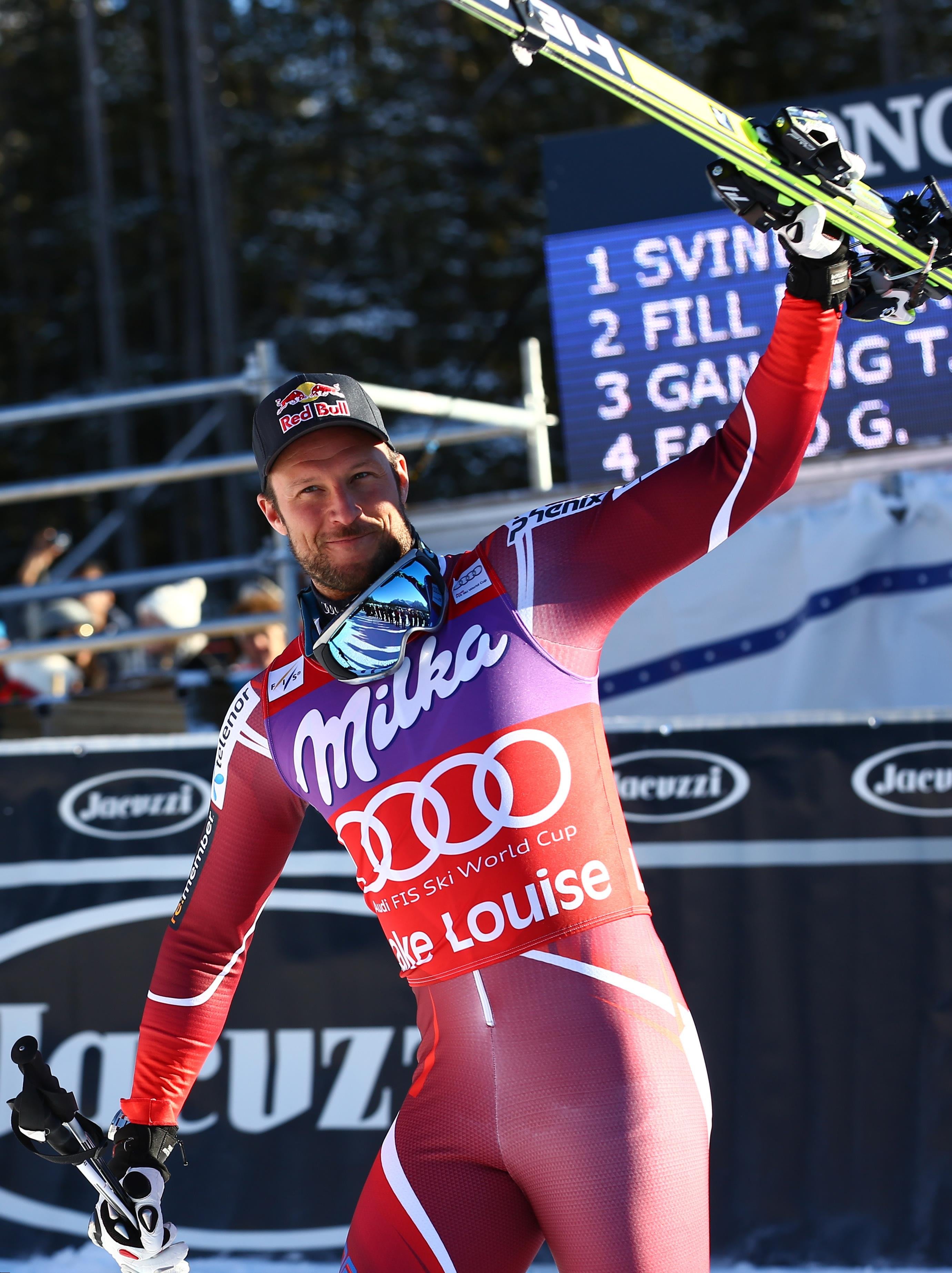 Aksel Lund Svindal arrasa en su vuelta a Lago Louise