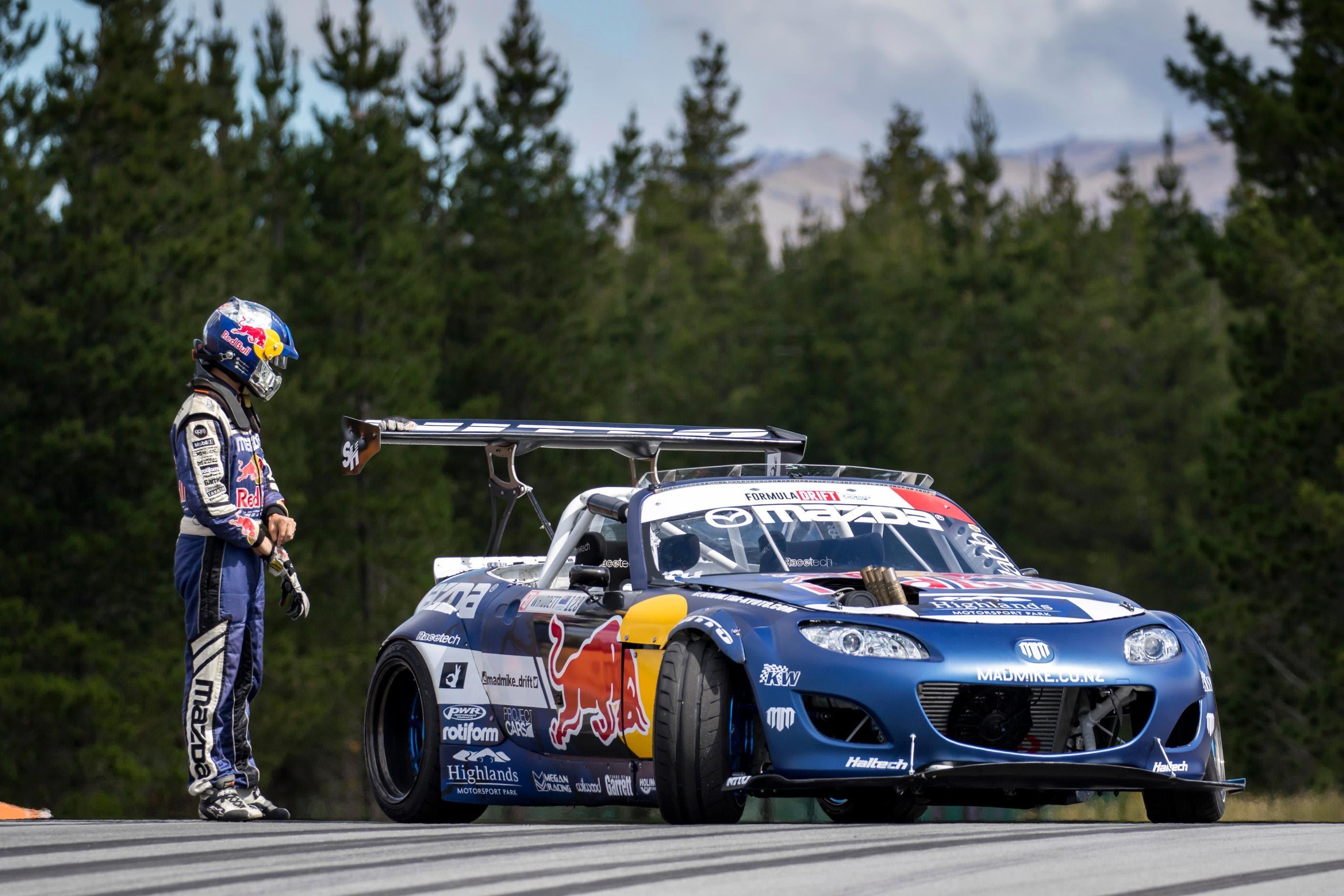 mad mike drift red bull