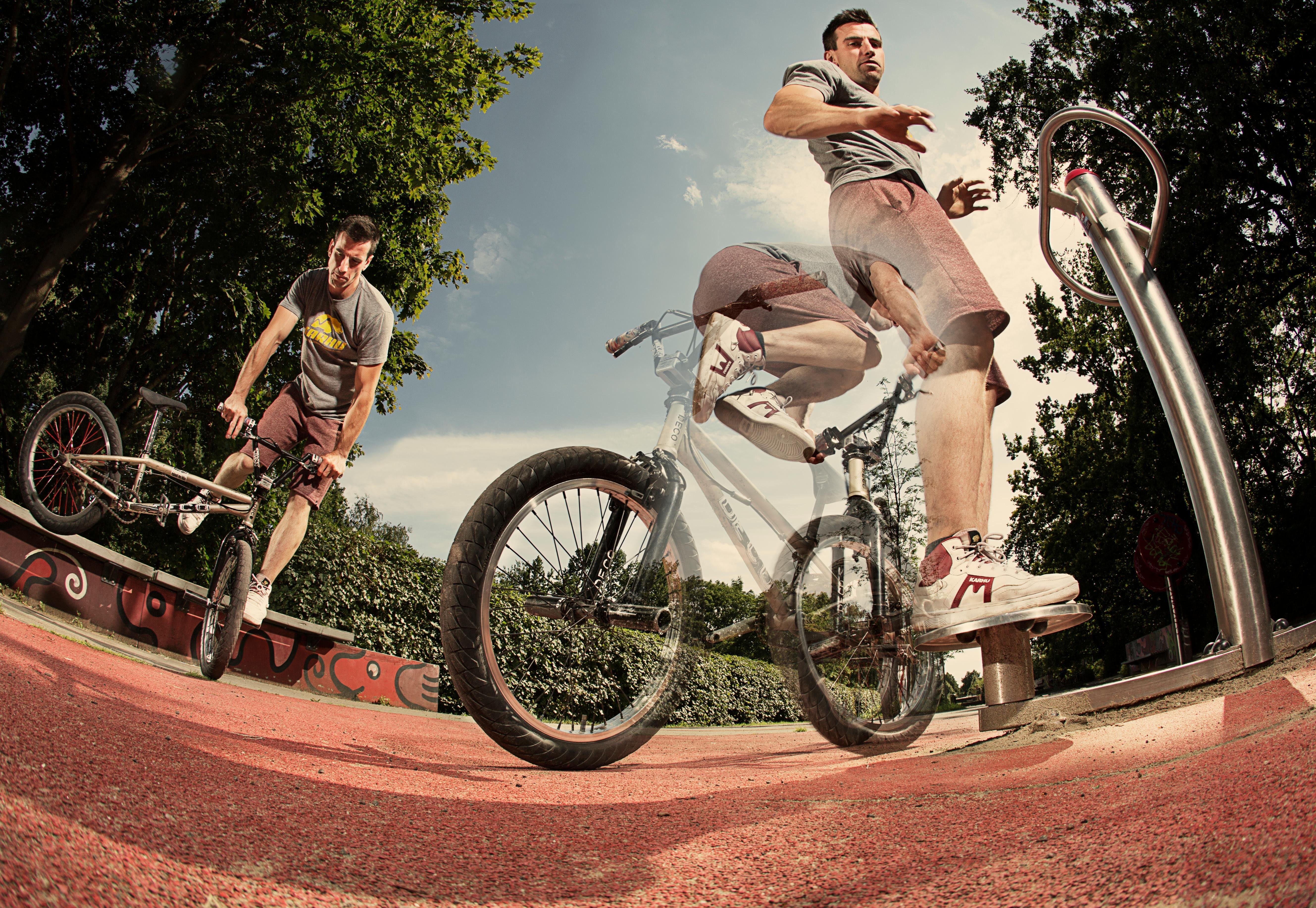 As acrobacias mais insanas com uma BMX