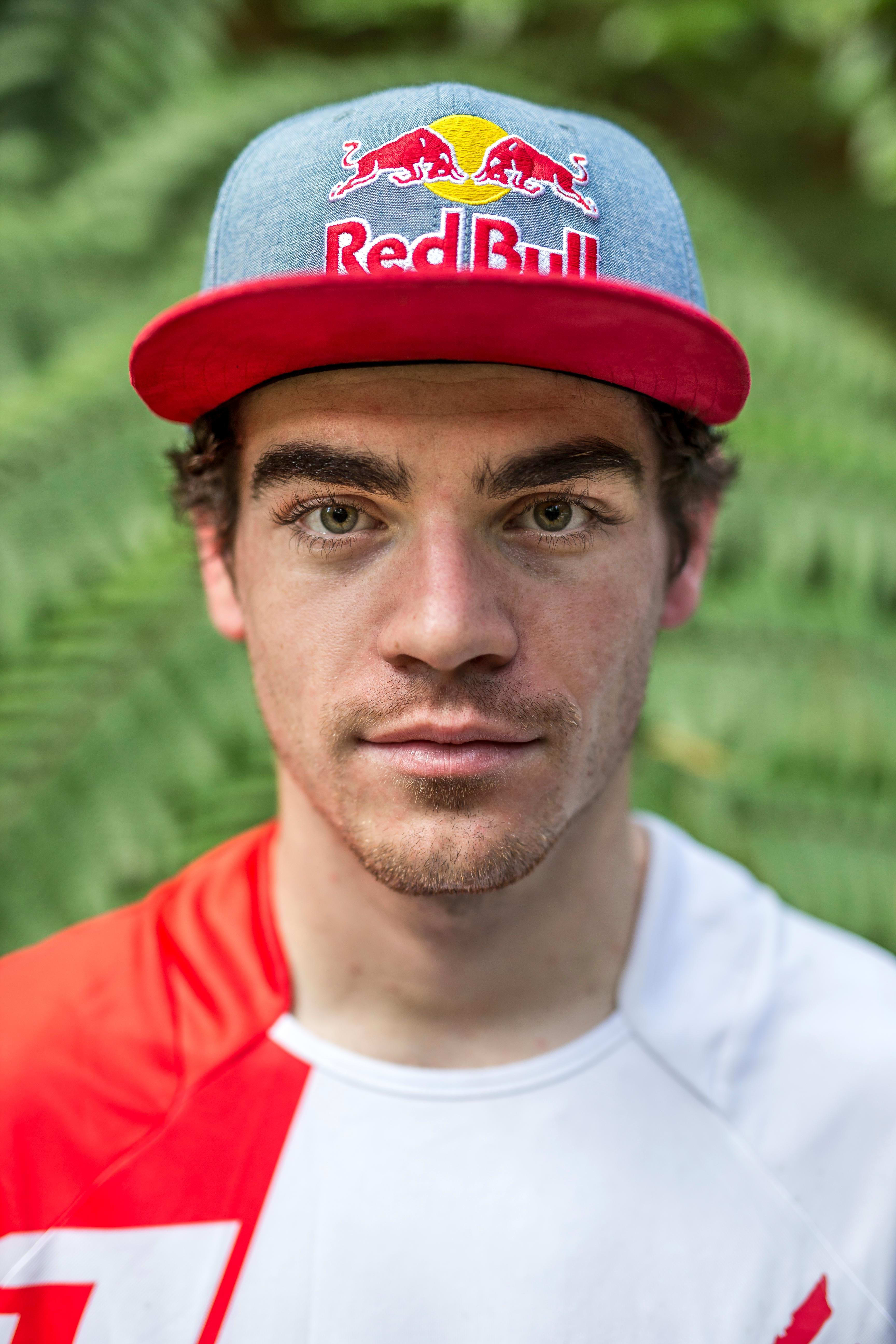 Loic Bruni – Mountain Bike DH – Official Athlete Page