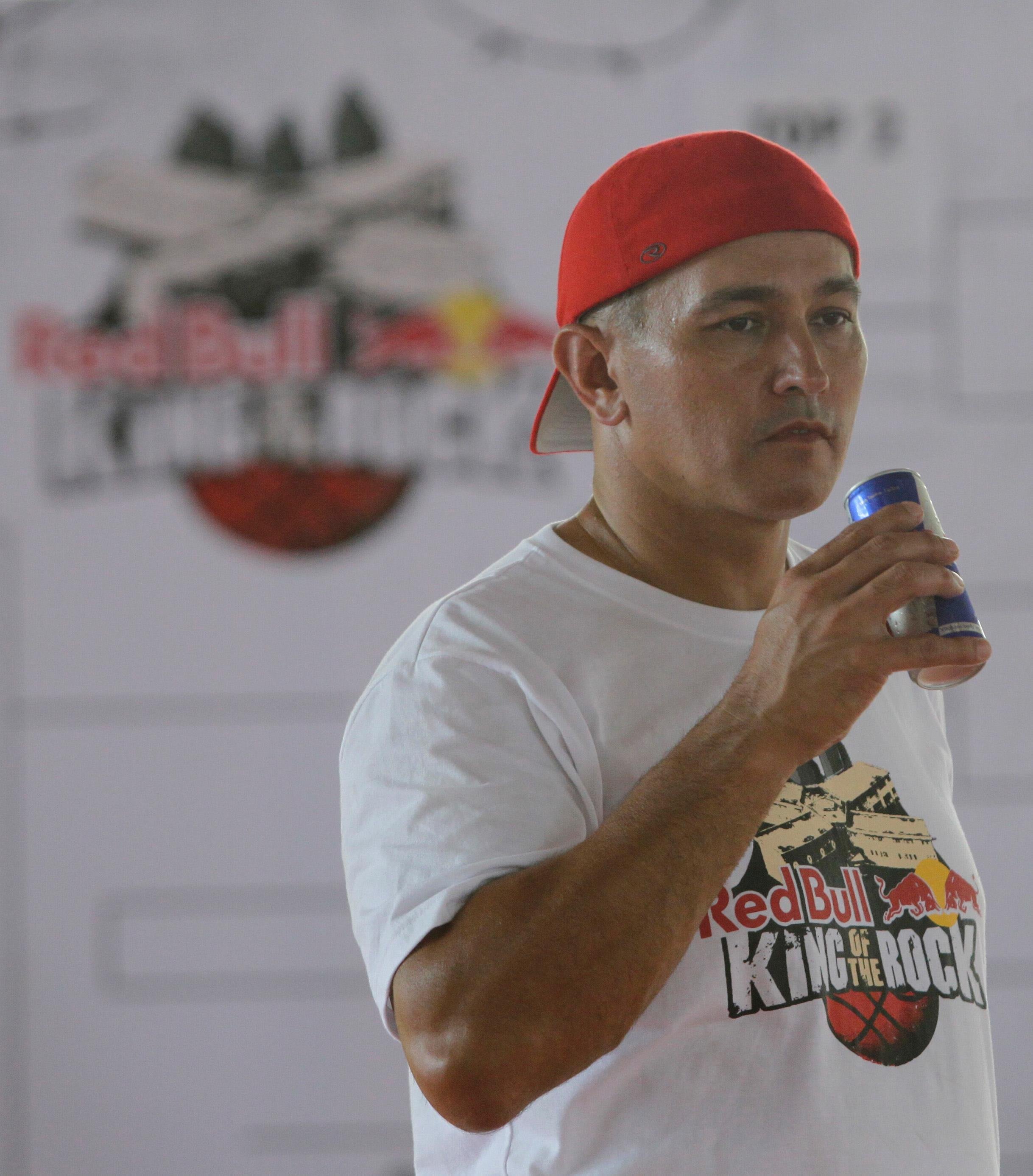 Vince Hizon Looks for the Next Basketball Star