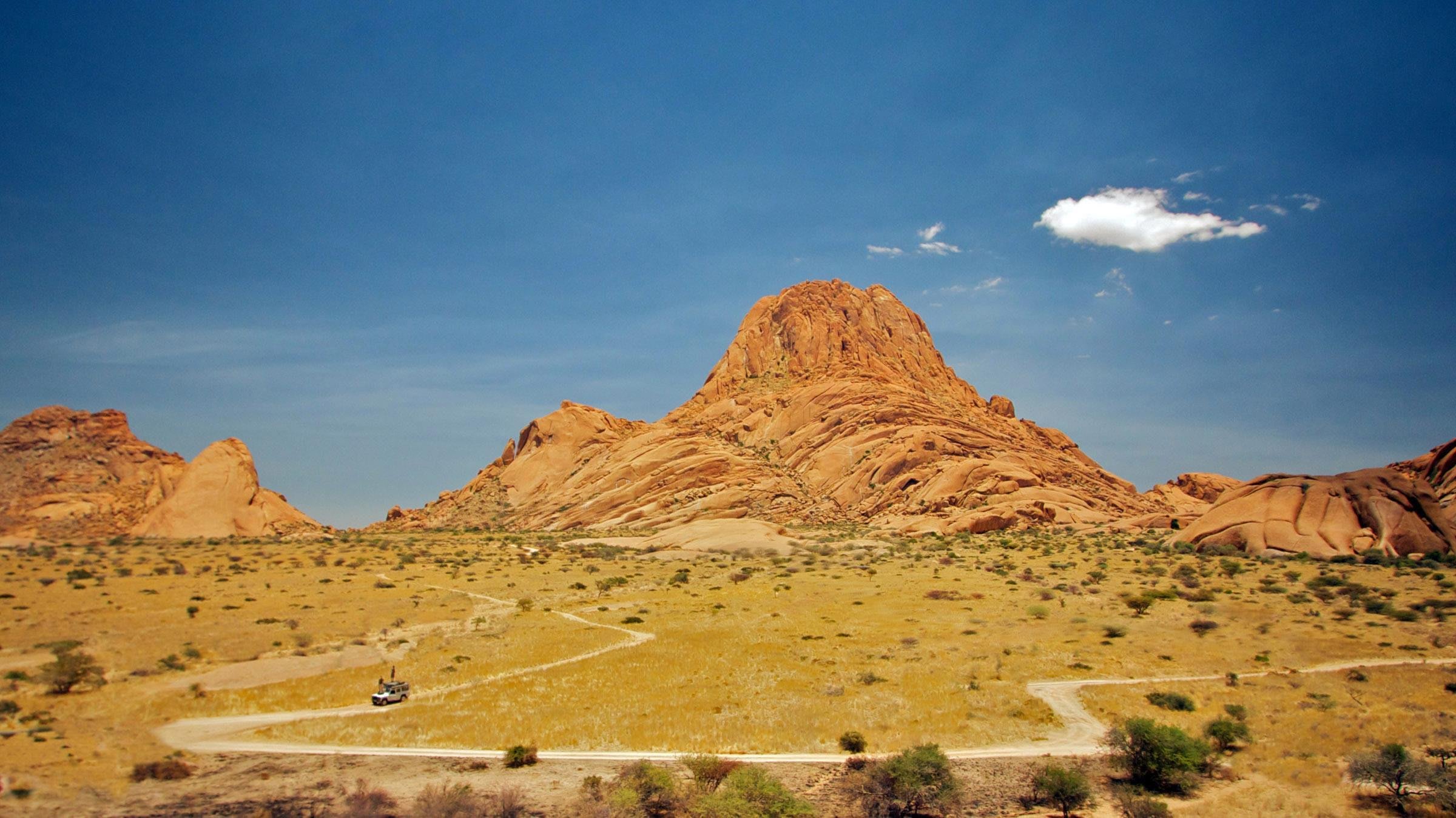 Adventurer's Bucket List: Cairo to Cape Town Expedition