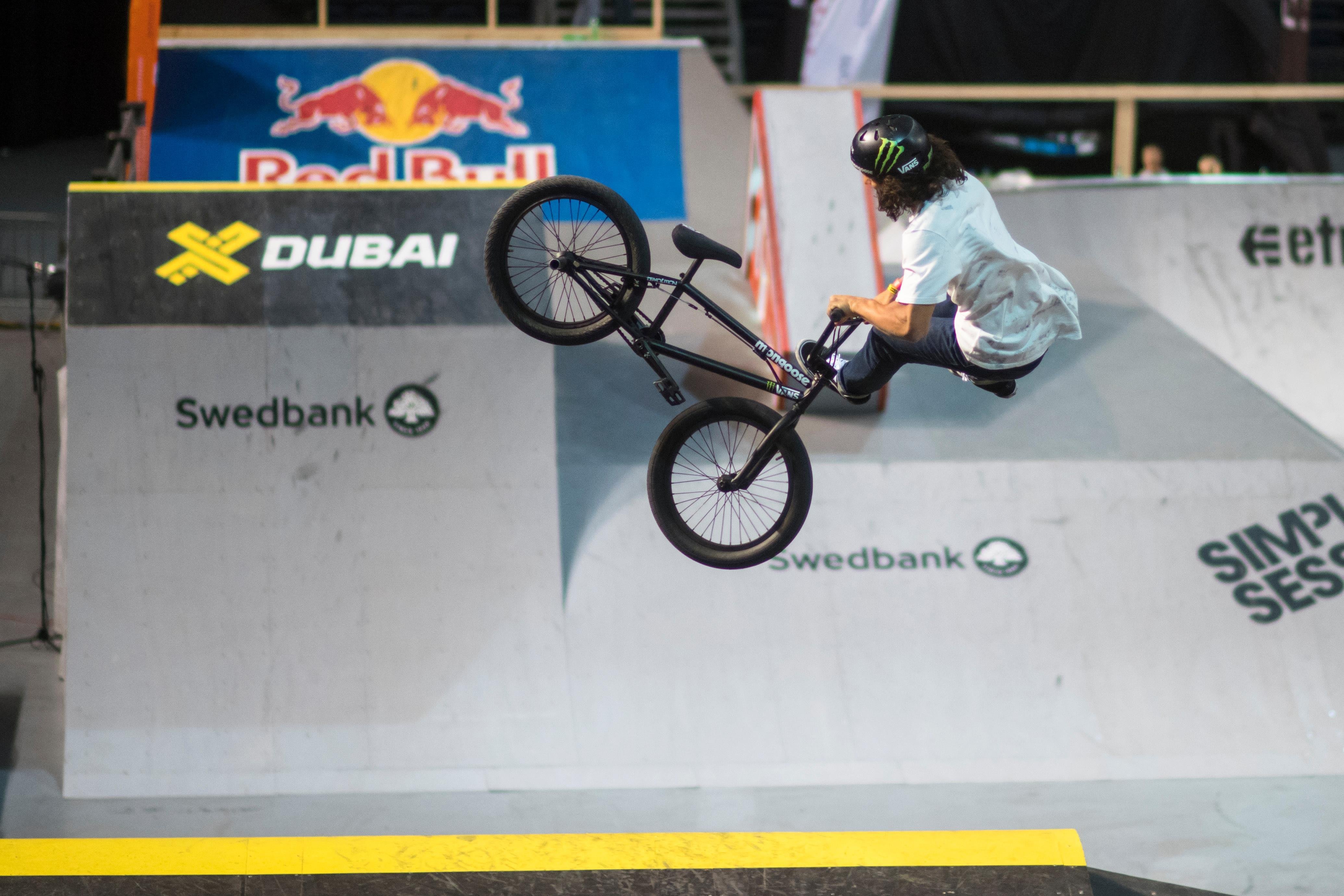 Simple Session 2017 BMX park street