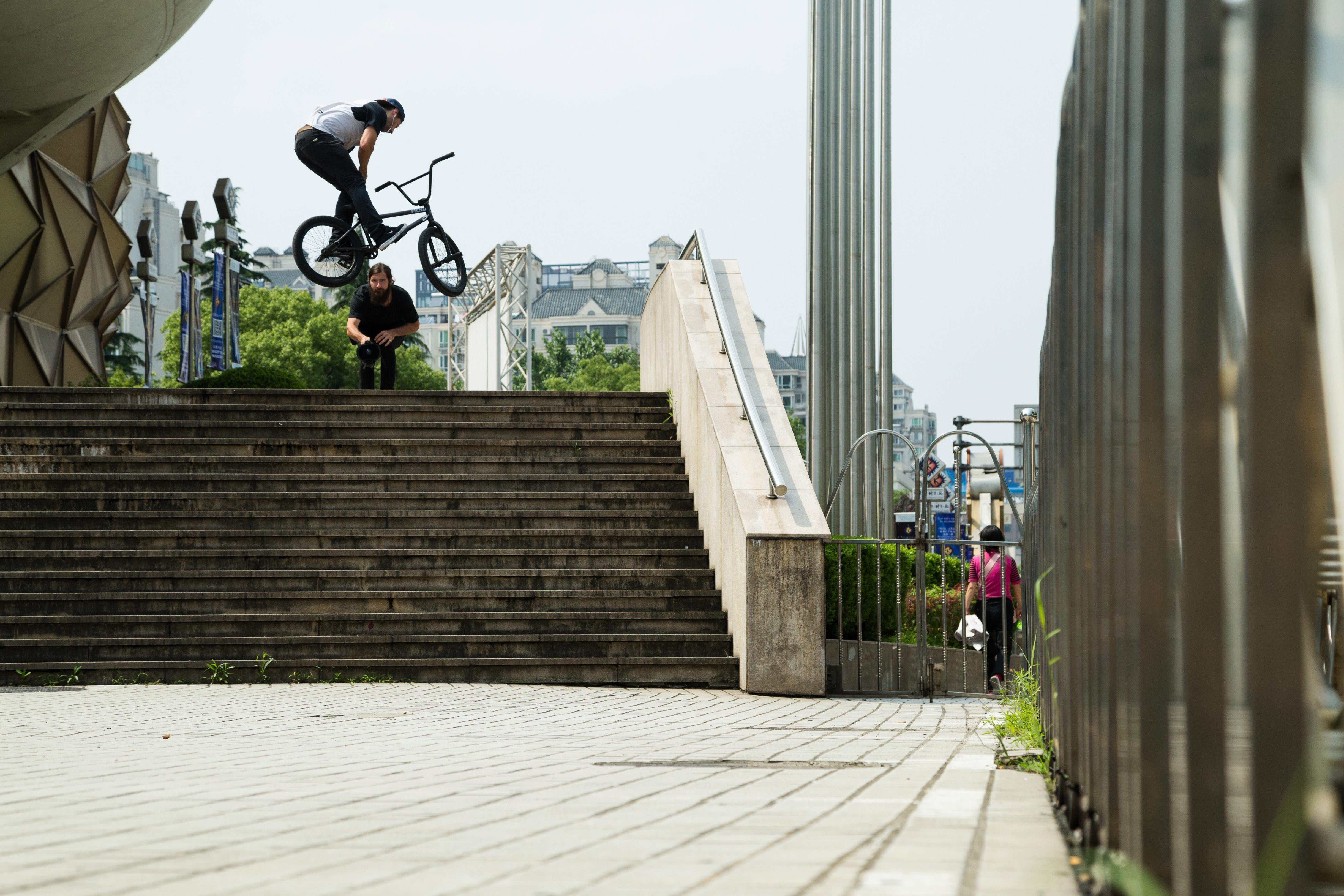 10 trucos BMX de Garrett Reynolds en Shanghái (China)
