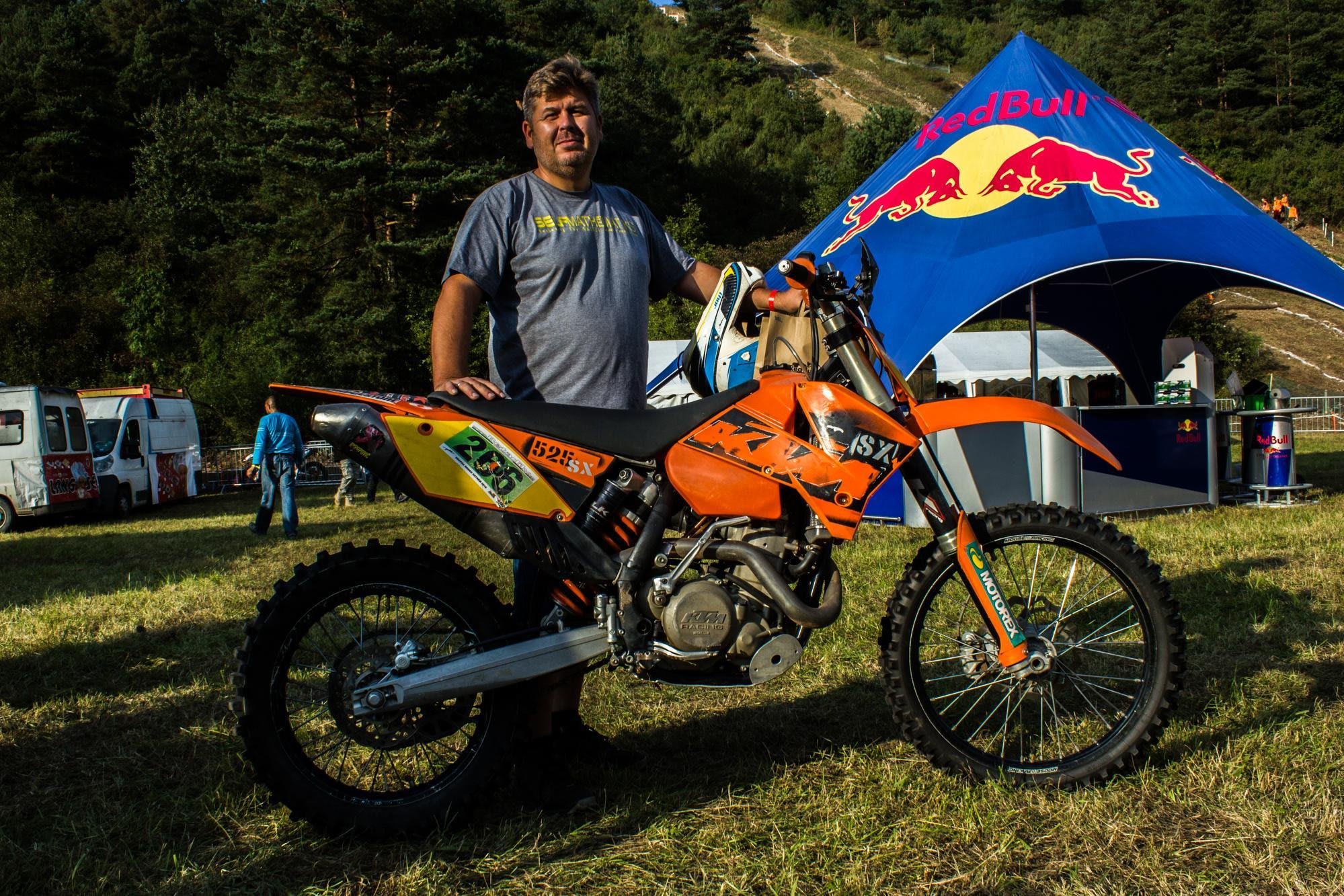 BIKECHECK | Motorky z Red Bull Get on Top 2016