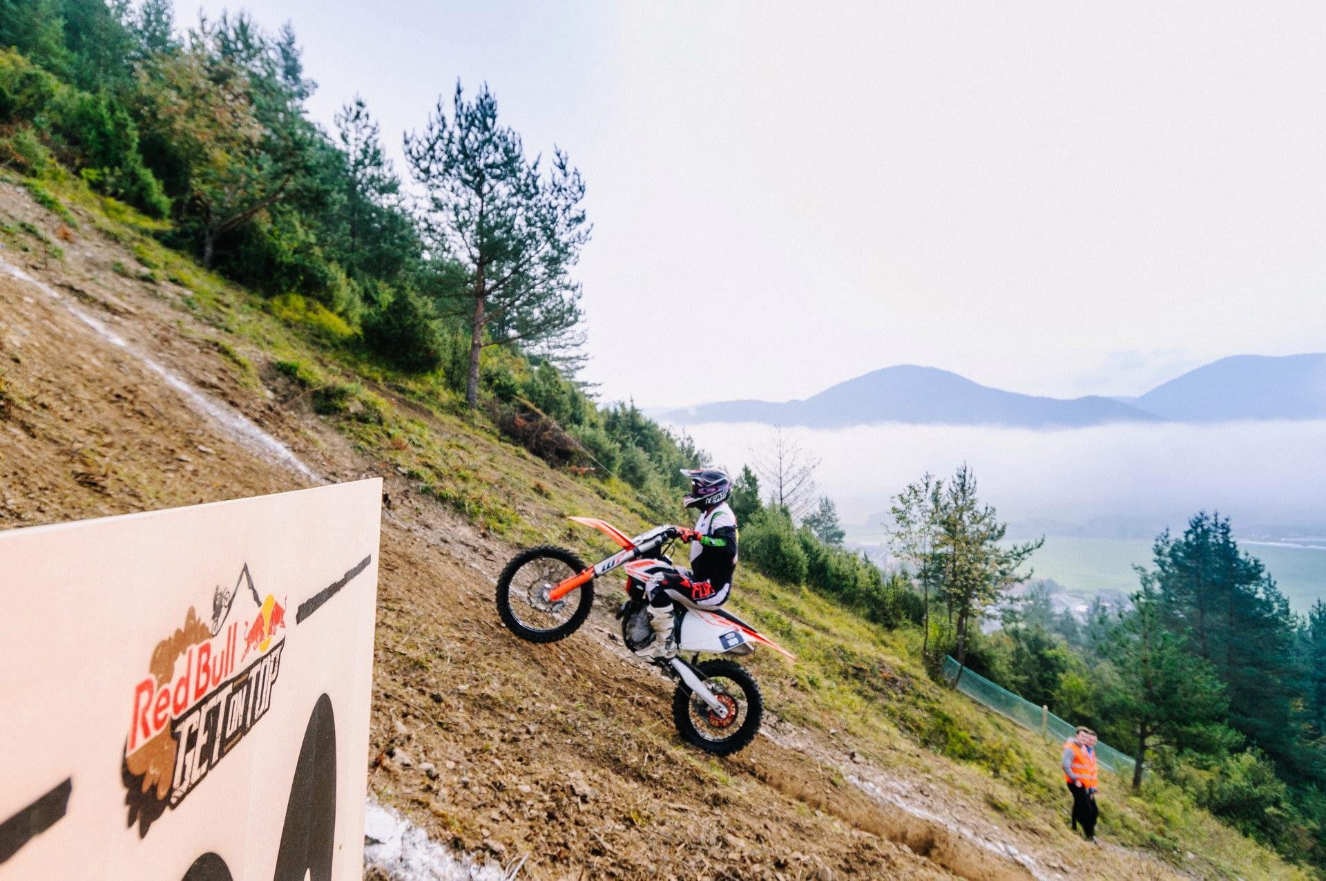 Fotky každého jazdca z Red Bull Get on Top 2016