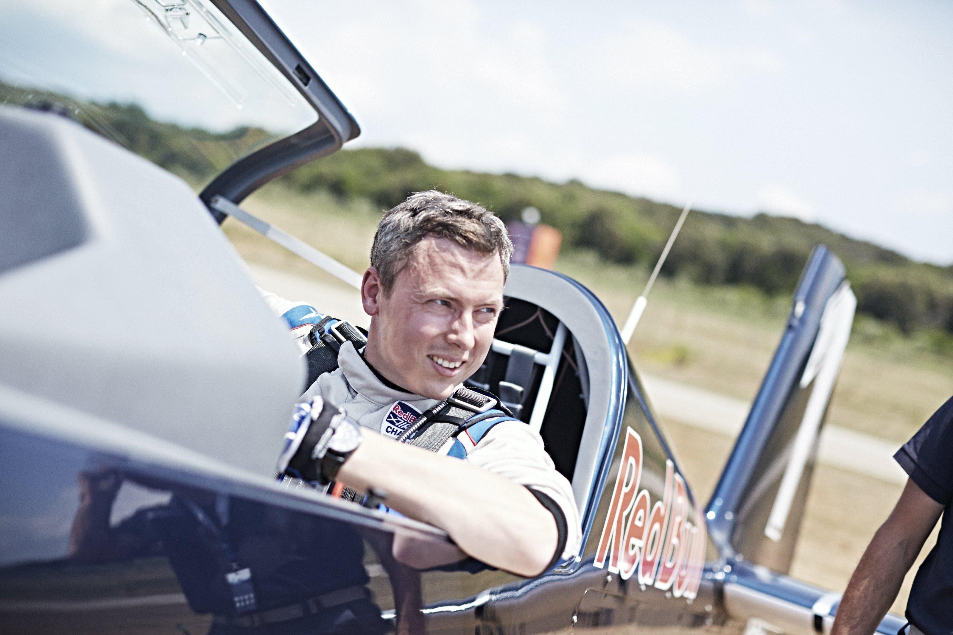 Golden opportunity for Swedish pilot in Air Race