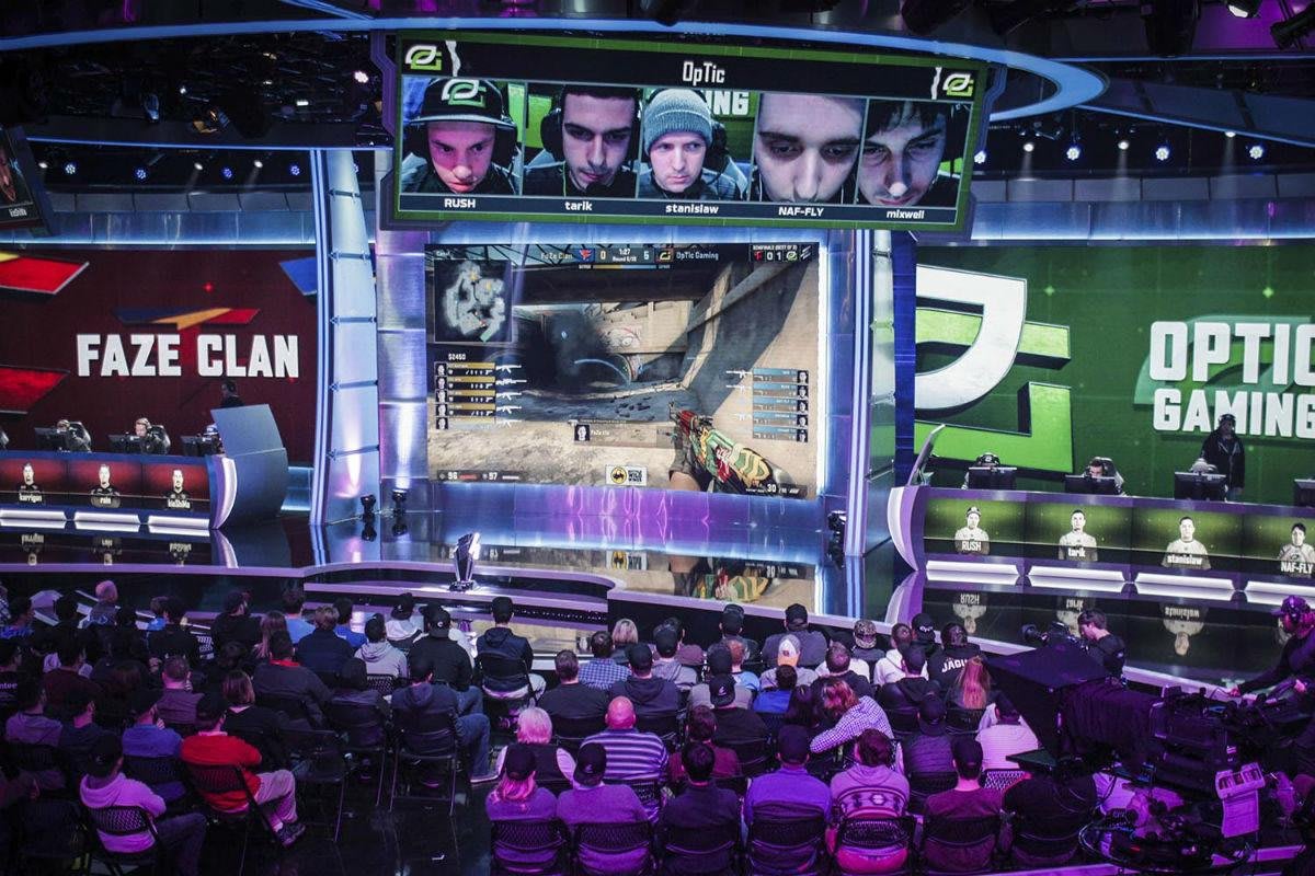 The biggest rivalries in eSports | Red Bull eSports