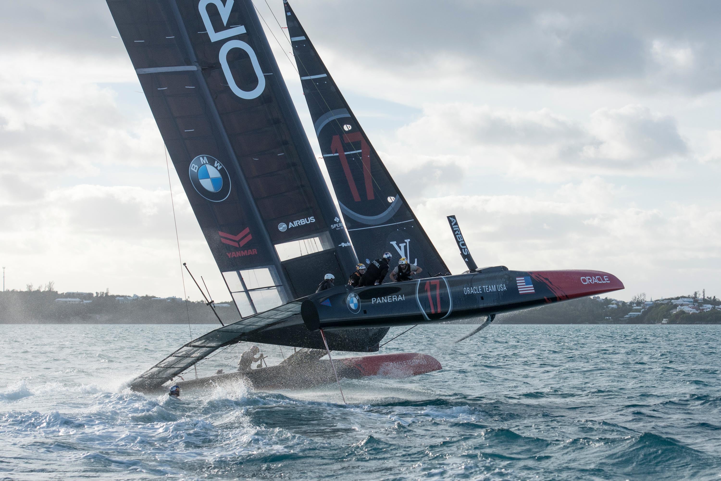 Video: Aké je vypadnúť z lode v 75km/h?