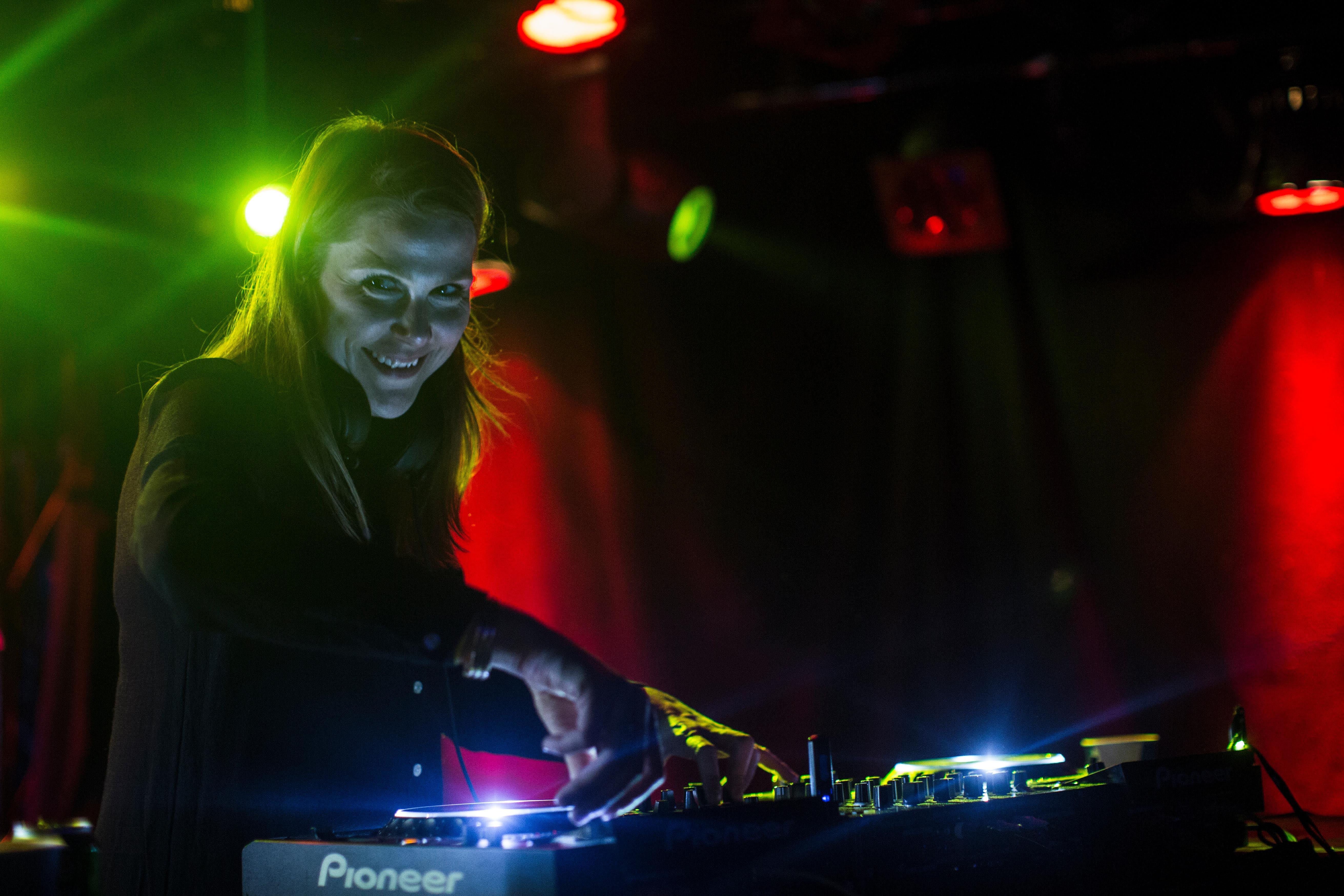 Billeder: ALMA & Jada holdt en fest i Pumpehuset